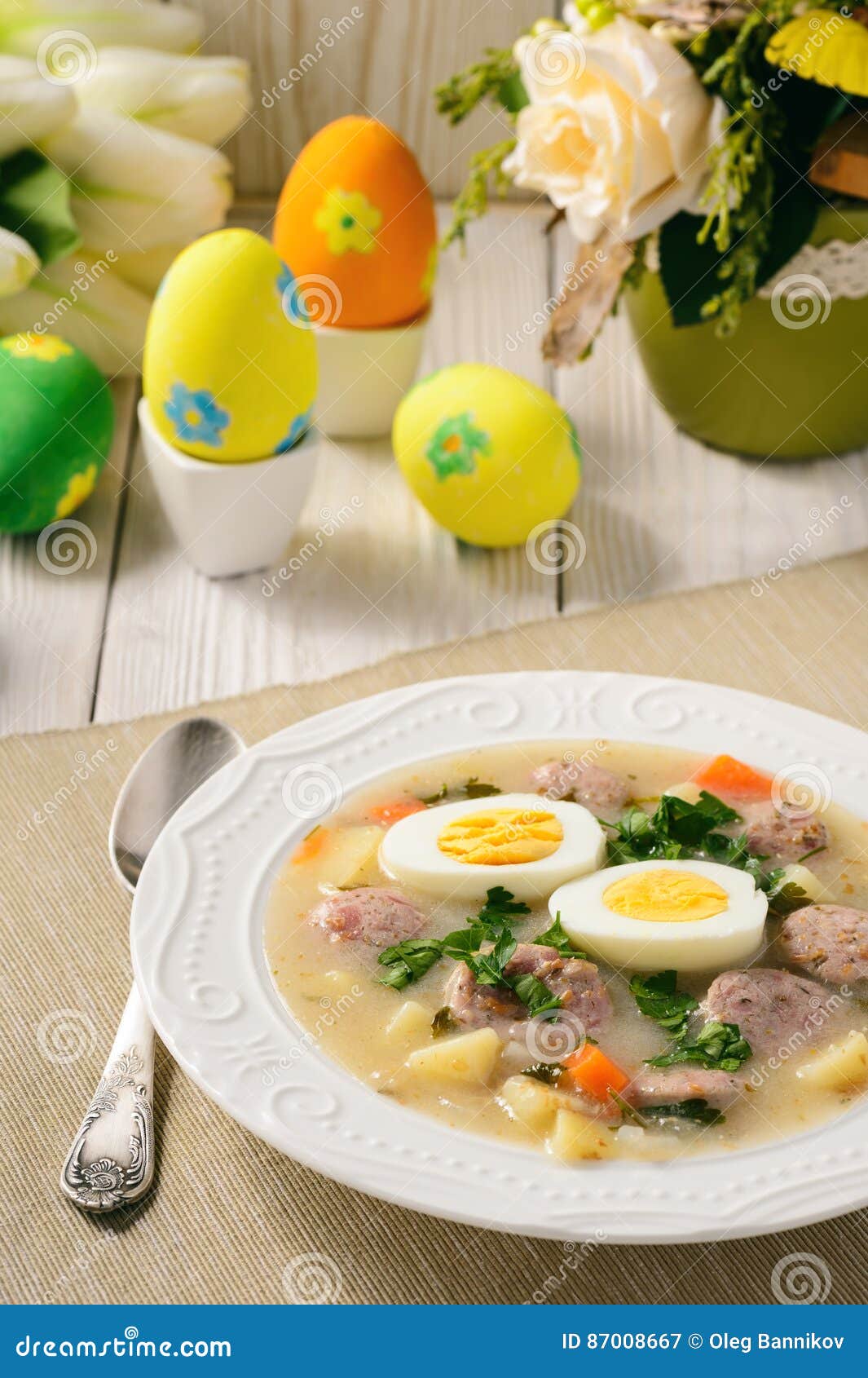 Sopa Polaca Tradicional De Pascua - Zurek Imagen de archivo - Imagen de ...