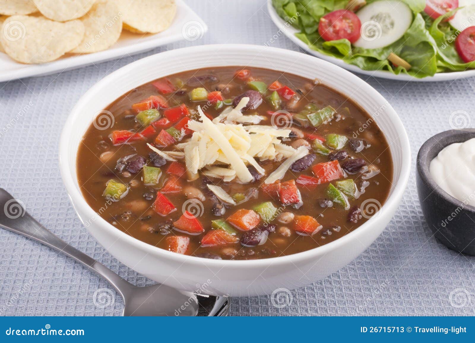Sopa y ensalada imagen de archivo. Imagen de queso, vegetariano - 26715713