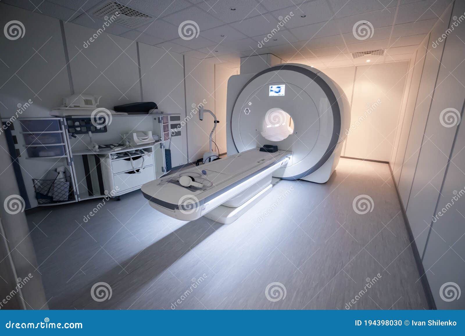 A Sophisticated MRI Scanner at Hospital. MRI Machine. Hospital Interior ...