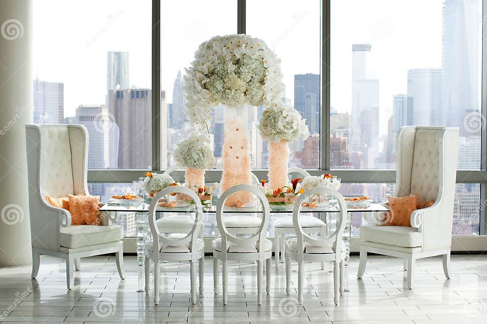 Sophisticated White Table Setting, Classy Event Table Scape, City Scape ...