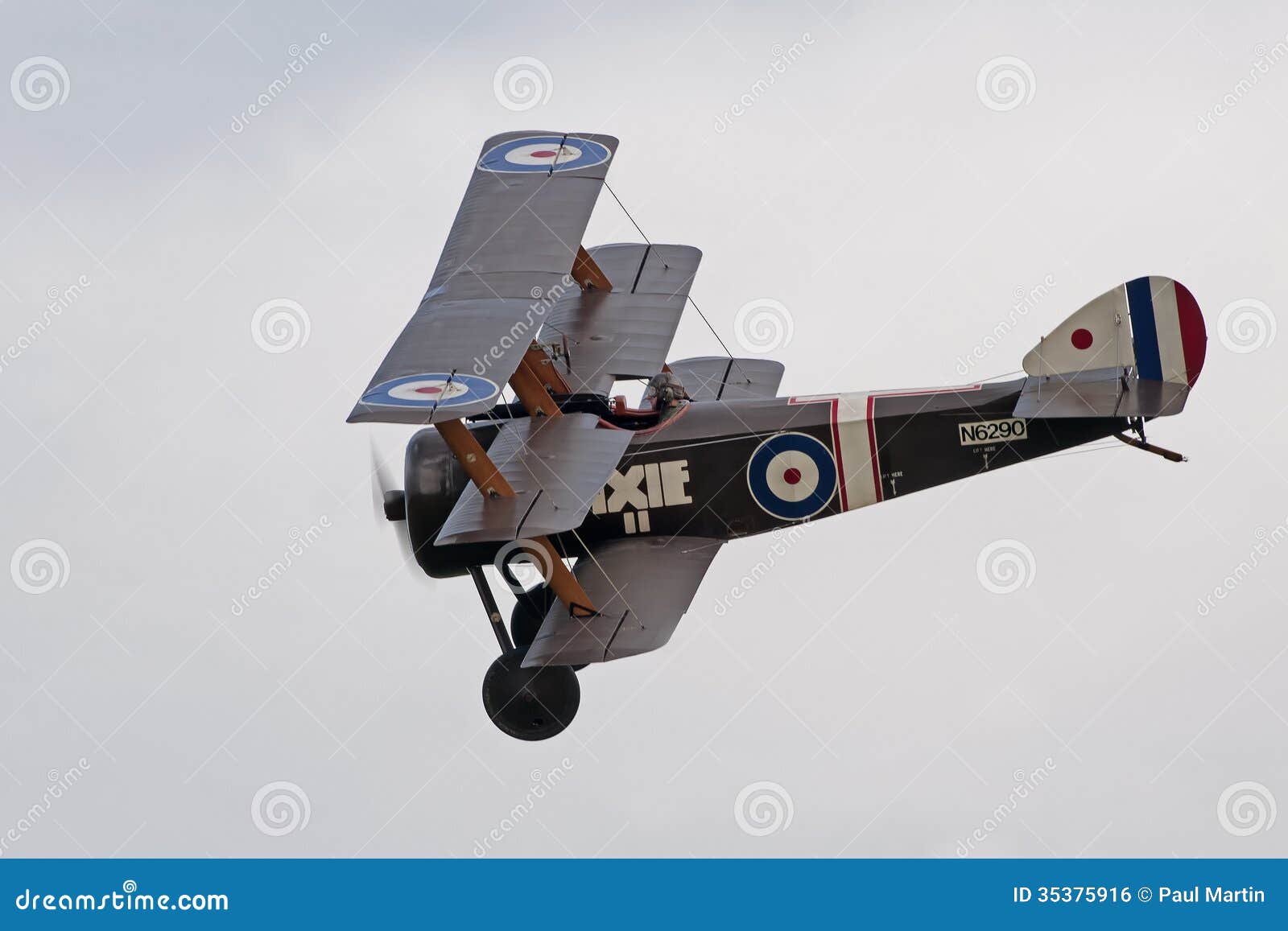 Sopwith Triplane editorial photo. Image of wings, engine - 35375916