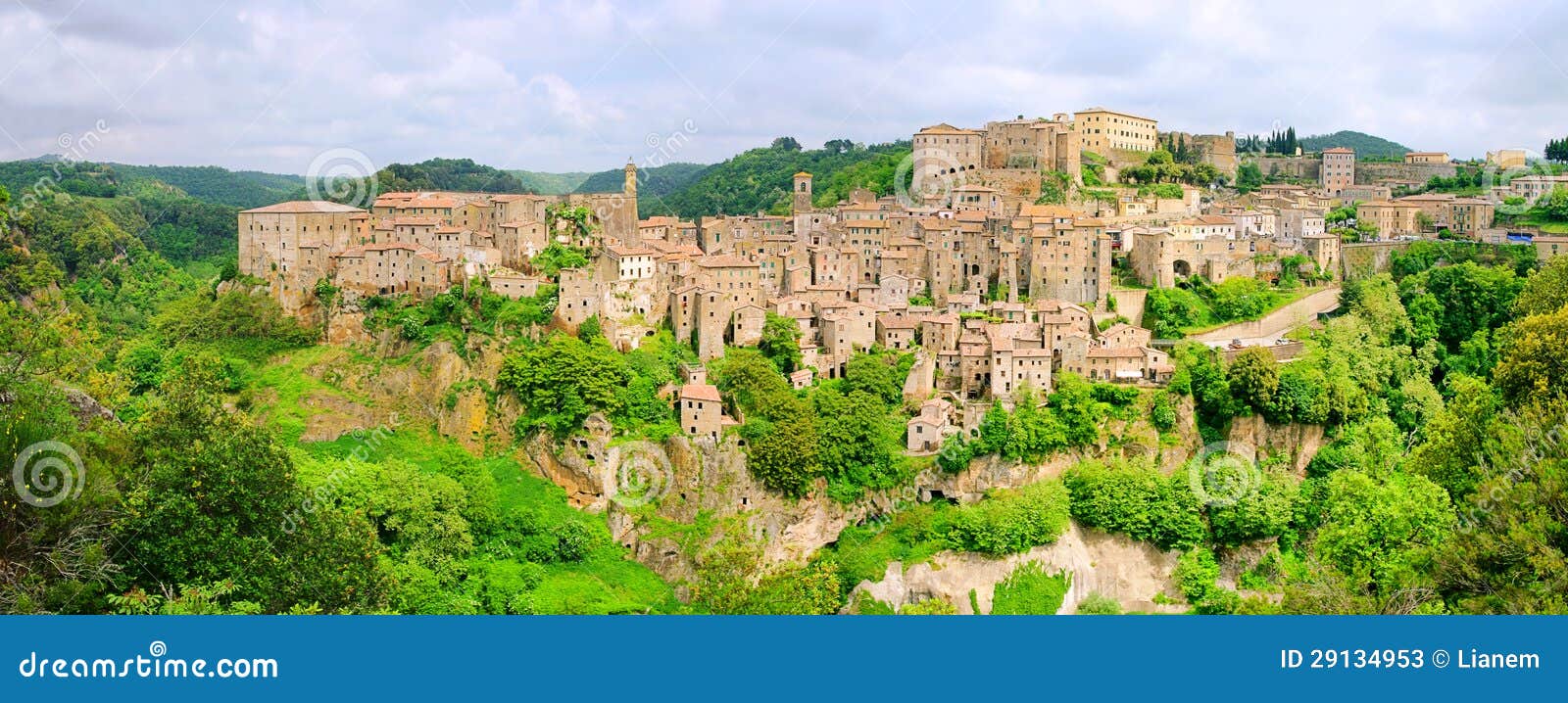 Sorano stock image. Image of tuscany, maremma, ancient - 29134953