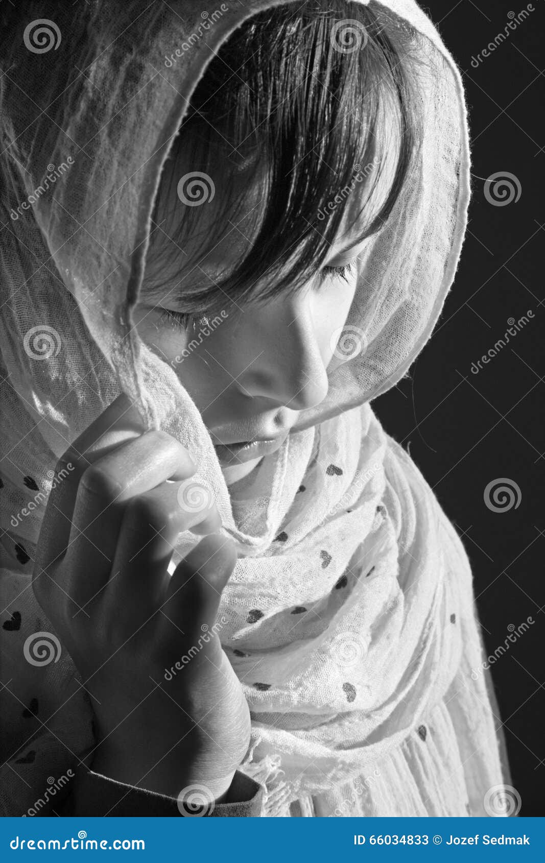 The sorrow of young girl stock image. Image of portrait - 66034833