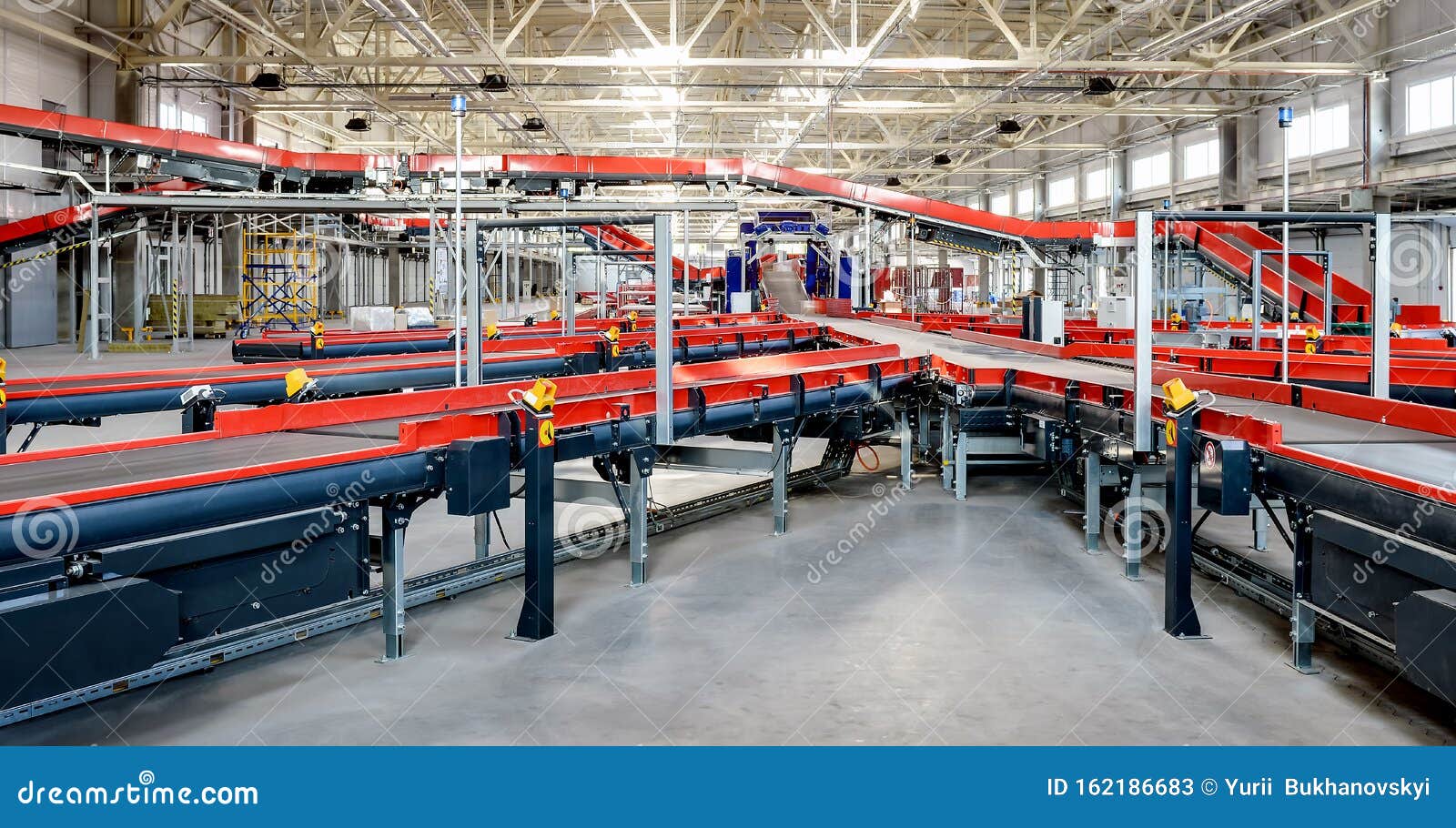 Sorting packages post stock image. Image of post, packaging - 162186683