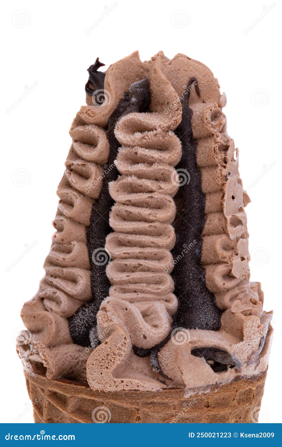 Sorvete Isolado Em Cone De Waffle Imagem de Stock - Imagem de isolado, frio: 250021223
