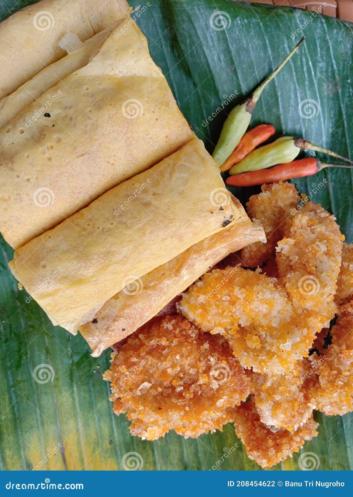 Sosis Solo Basah stock photo. Image of karaage, sosis - 208454622