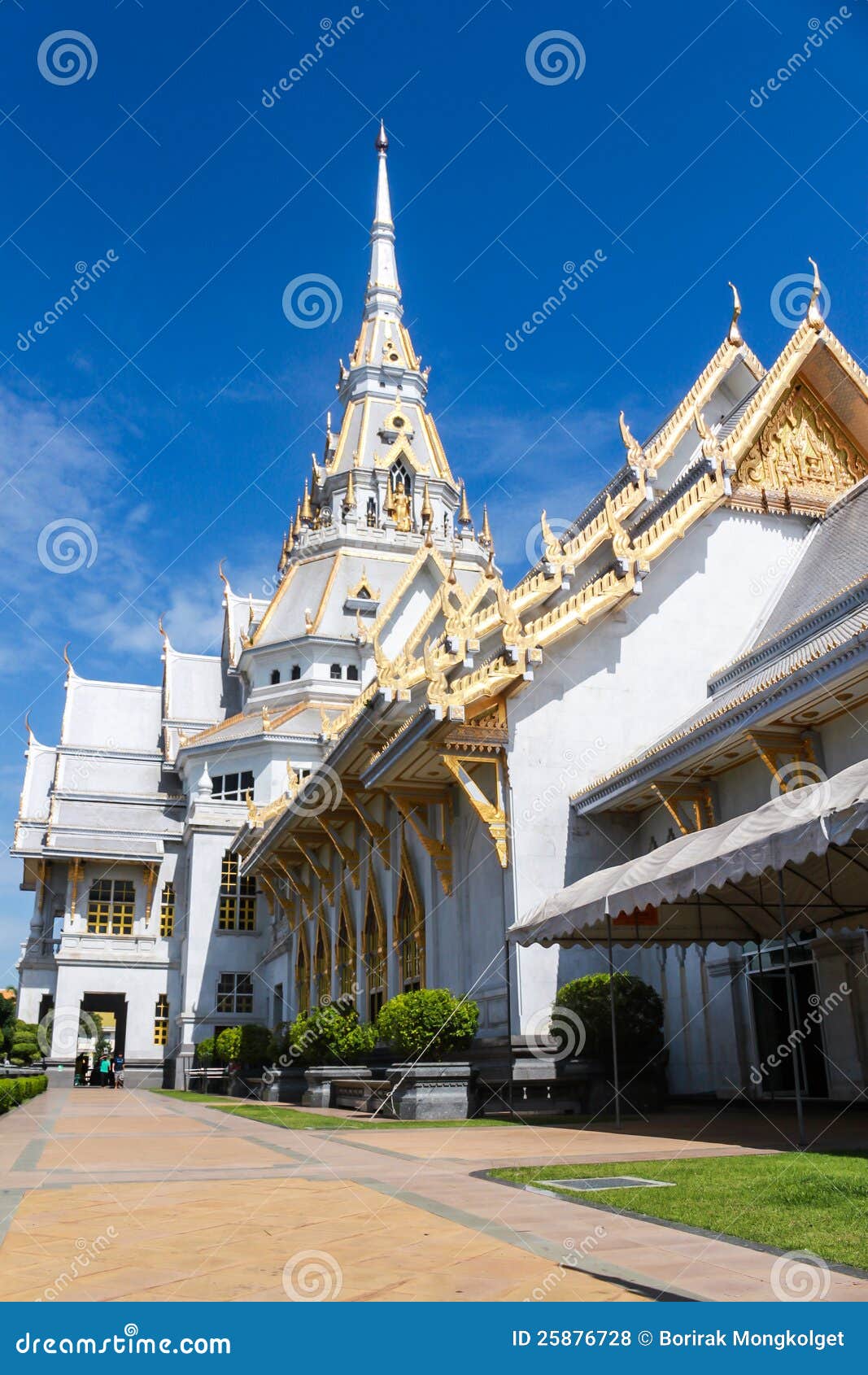 The Sothon Temple is the Buddhist Faith Stock Photo - Image of building ...
