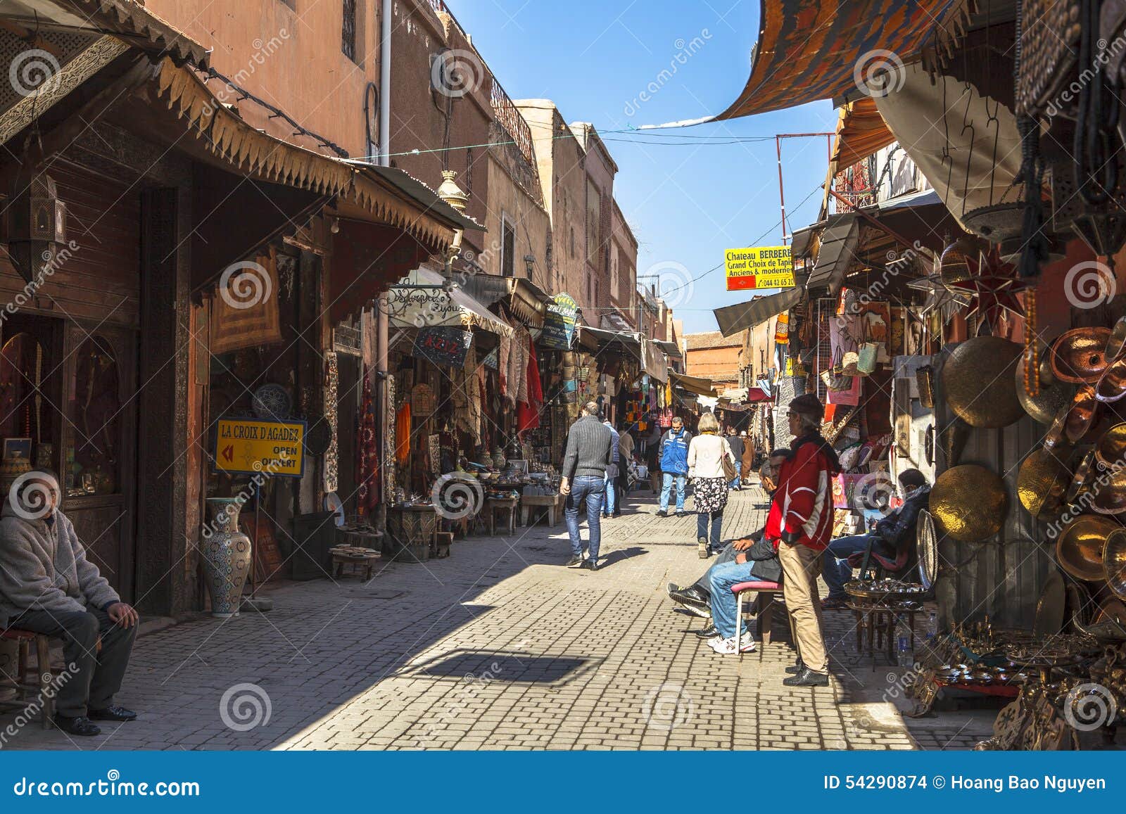 Souk-Markt Von Marrakesch, Marokko Redaktionelles Stockbild - Bild von ...
