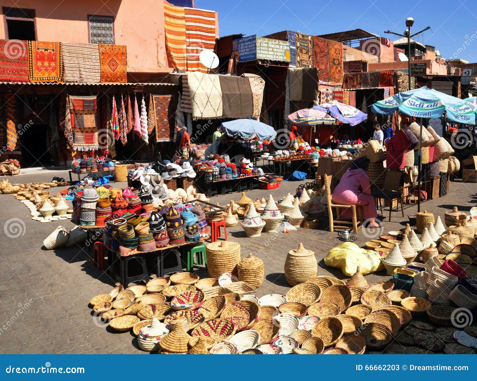 Souk in Marrakesh editorial stock photo. Image of muslim - 66662203