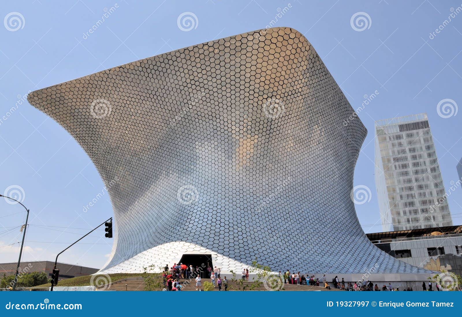 Soumaya Museum editorial photography. Image of architecture - 19327997