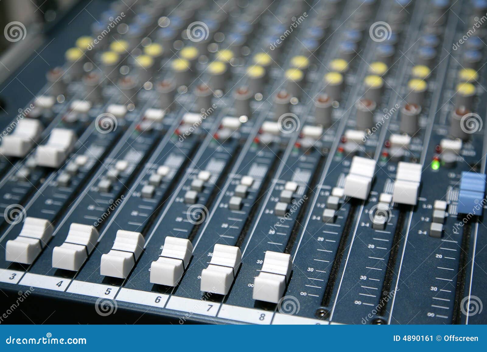 Sound amplifier stock image. Image of measurement, display - 4890161