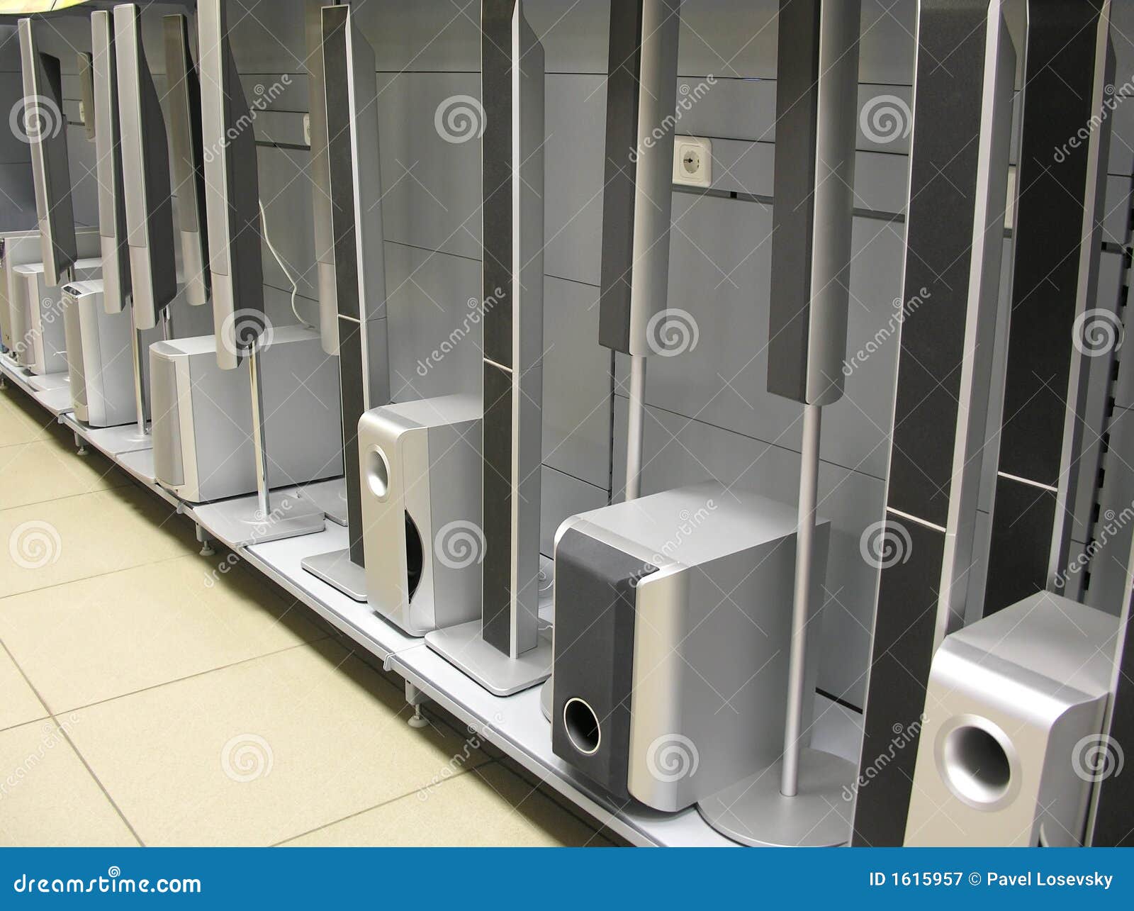 Sound system in shop stock image. Image of bass, rock - 1615957