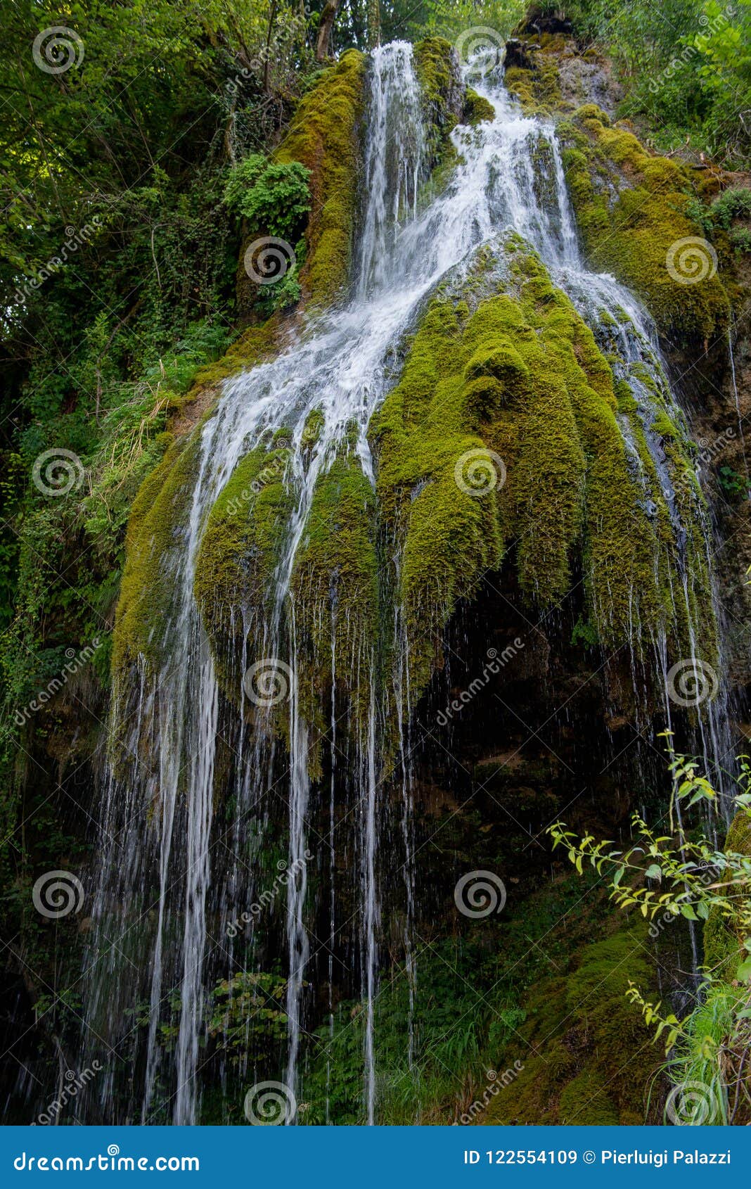 Waterfall stock image. Image of splashes, nature, refreshment - 122554109
