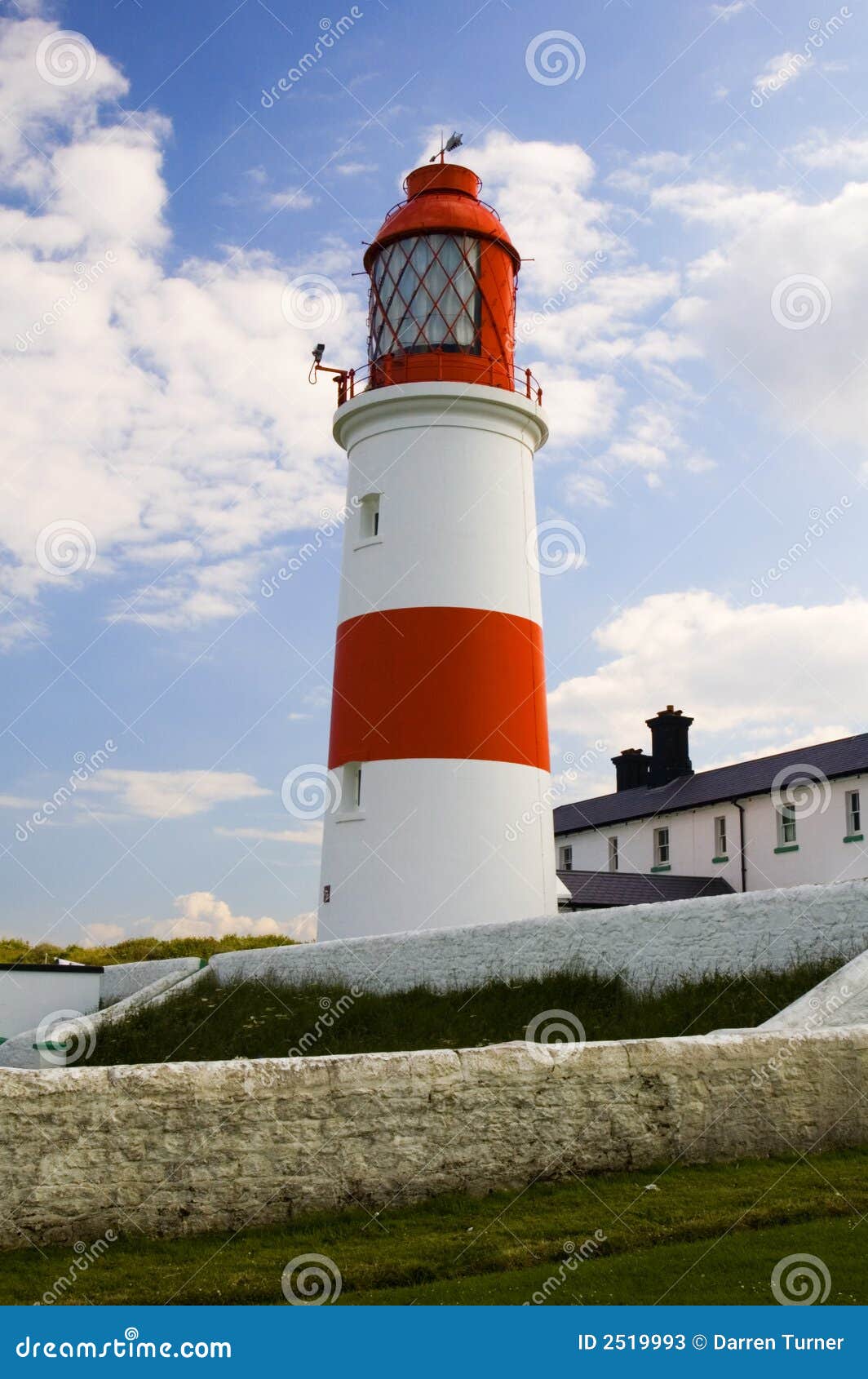 Souter Lighthouse stock image. Image of 1871, douglass - 2519993