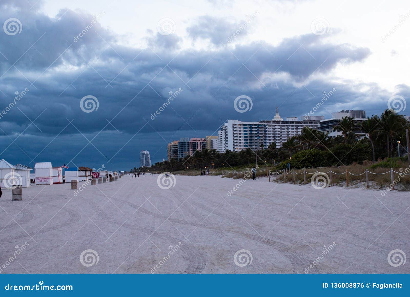 South Beach Miami; Cloudy Day, Storm Approaching Editorial Photo ...