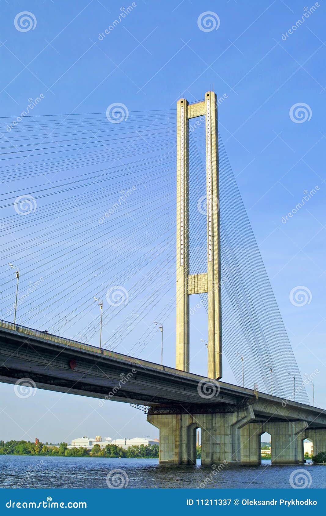 South Bridge in Kyiv, Ukraine Stock Image - Image of landmark ...