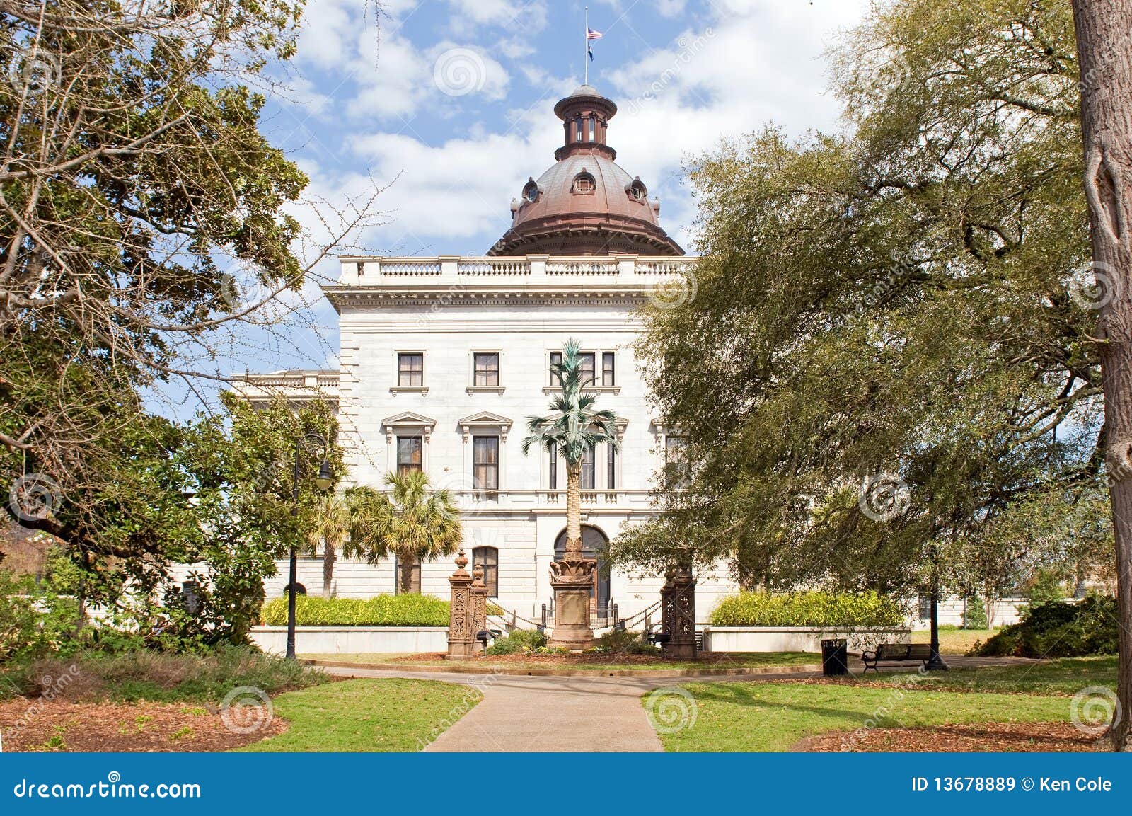 South Carolina State Capitol Stock Image - Image of park, legislature ...