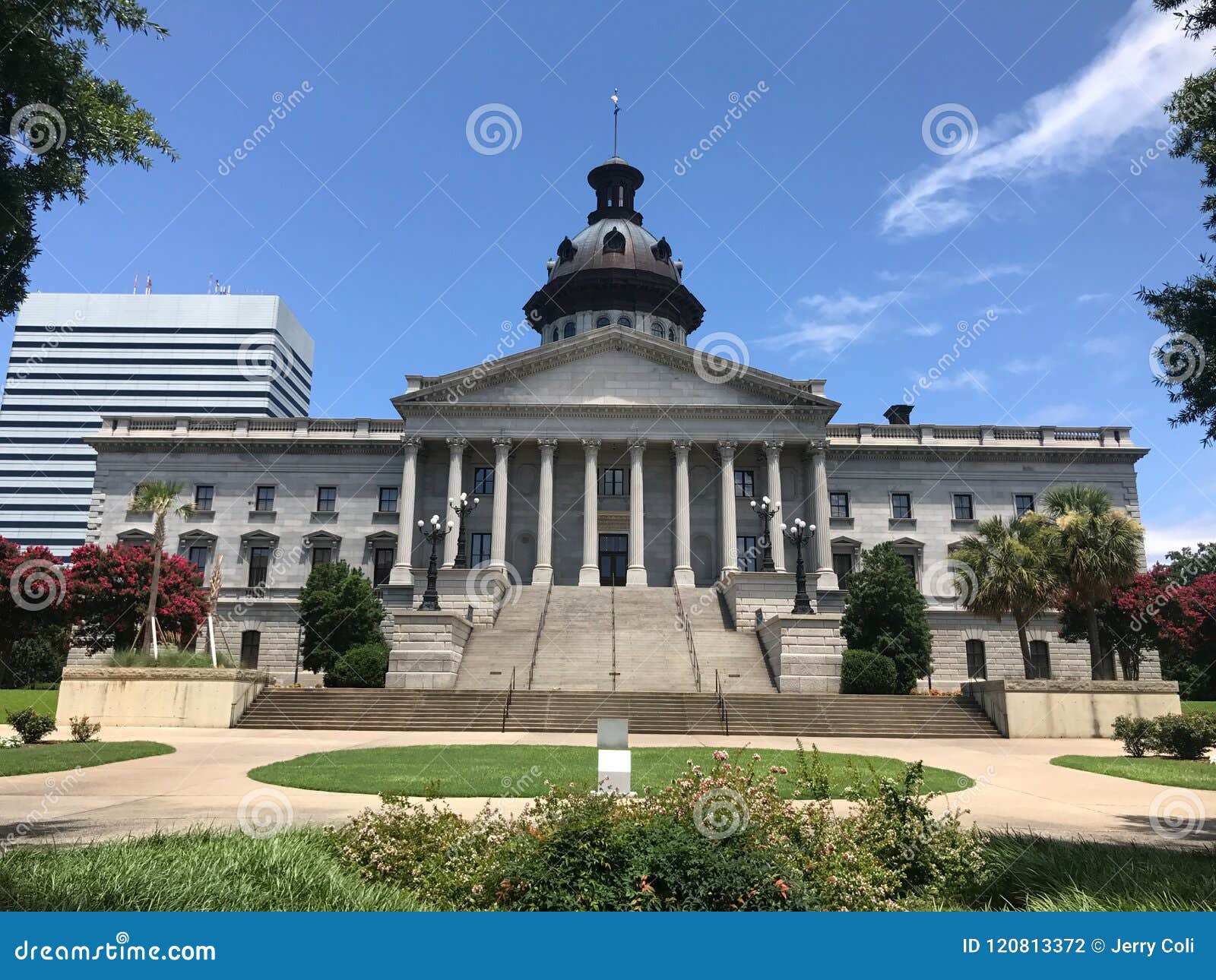 South Carolina State House editorial photography. Image of columbia ...