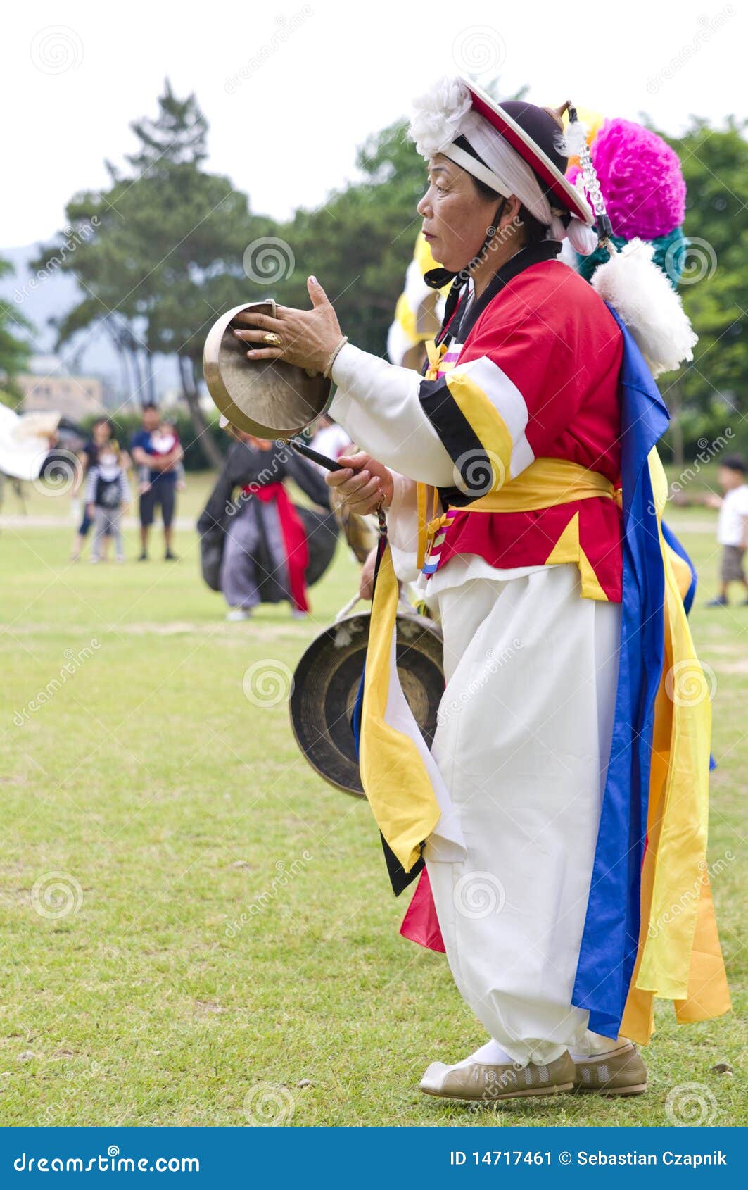 South Korean folklore editorial photo. Image of attraction - 14717461
