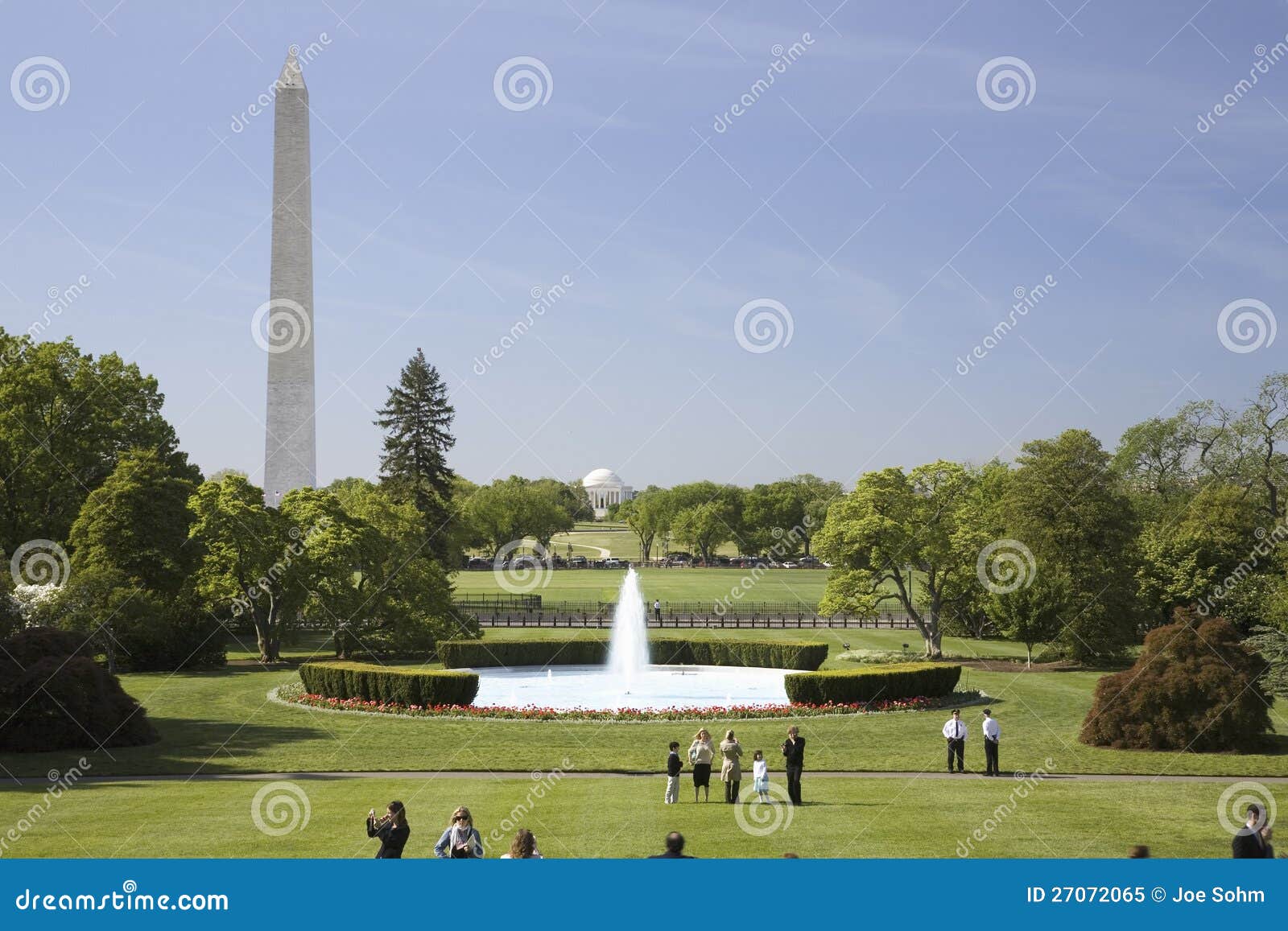 The South Lawn of the White House Editorial Image - Image of obelisk ...
