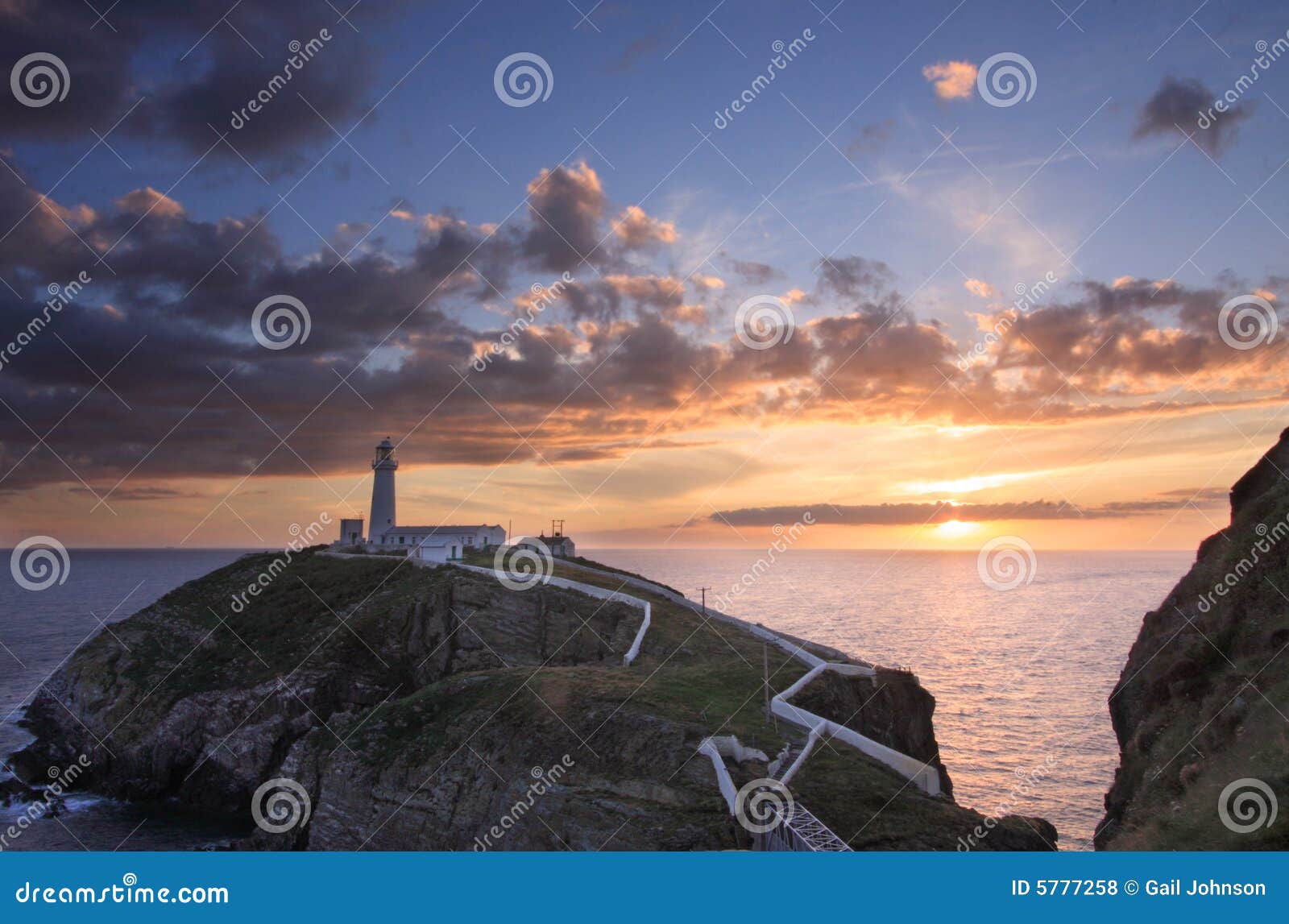 South Stack Lighthouse stock photo. Image of ocean, great - 5777258