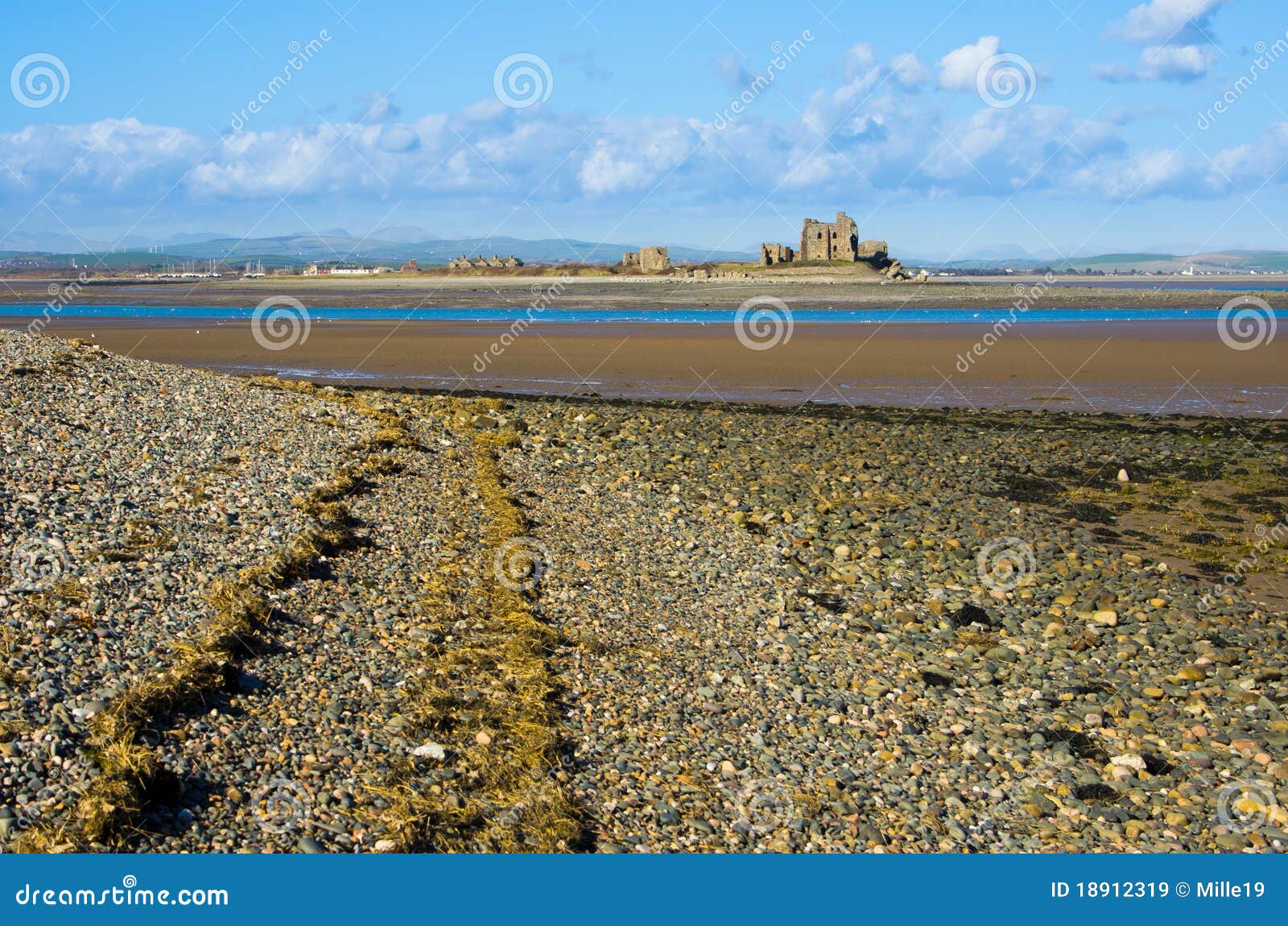 South Walney Beach and Piel Island Stock Image - Image of reserve ...