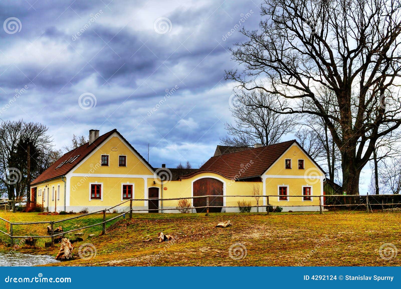 Southern bohemian ranch stock photo. Image of blue, real - 4292124