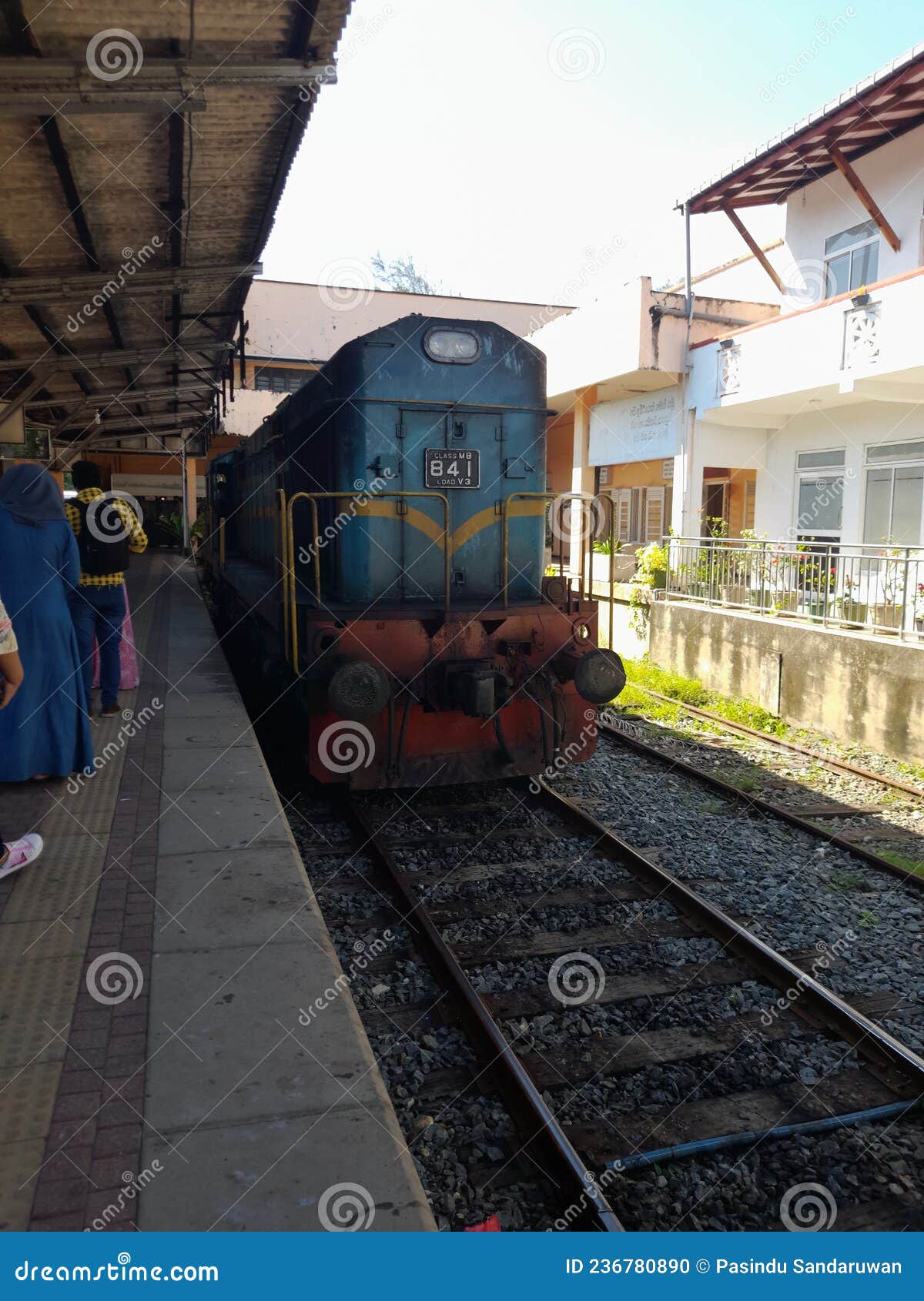 The Southern Express Train in Sri Lanka Editorial Image - Image of ...