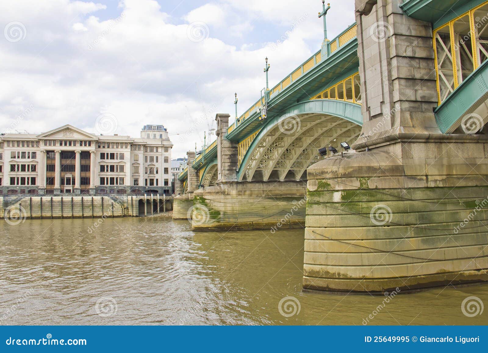 Southwark Bridge, London, UK Stock Image - Image of famous, landmark ...