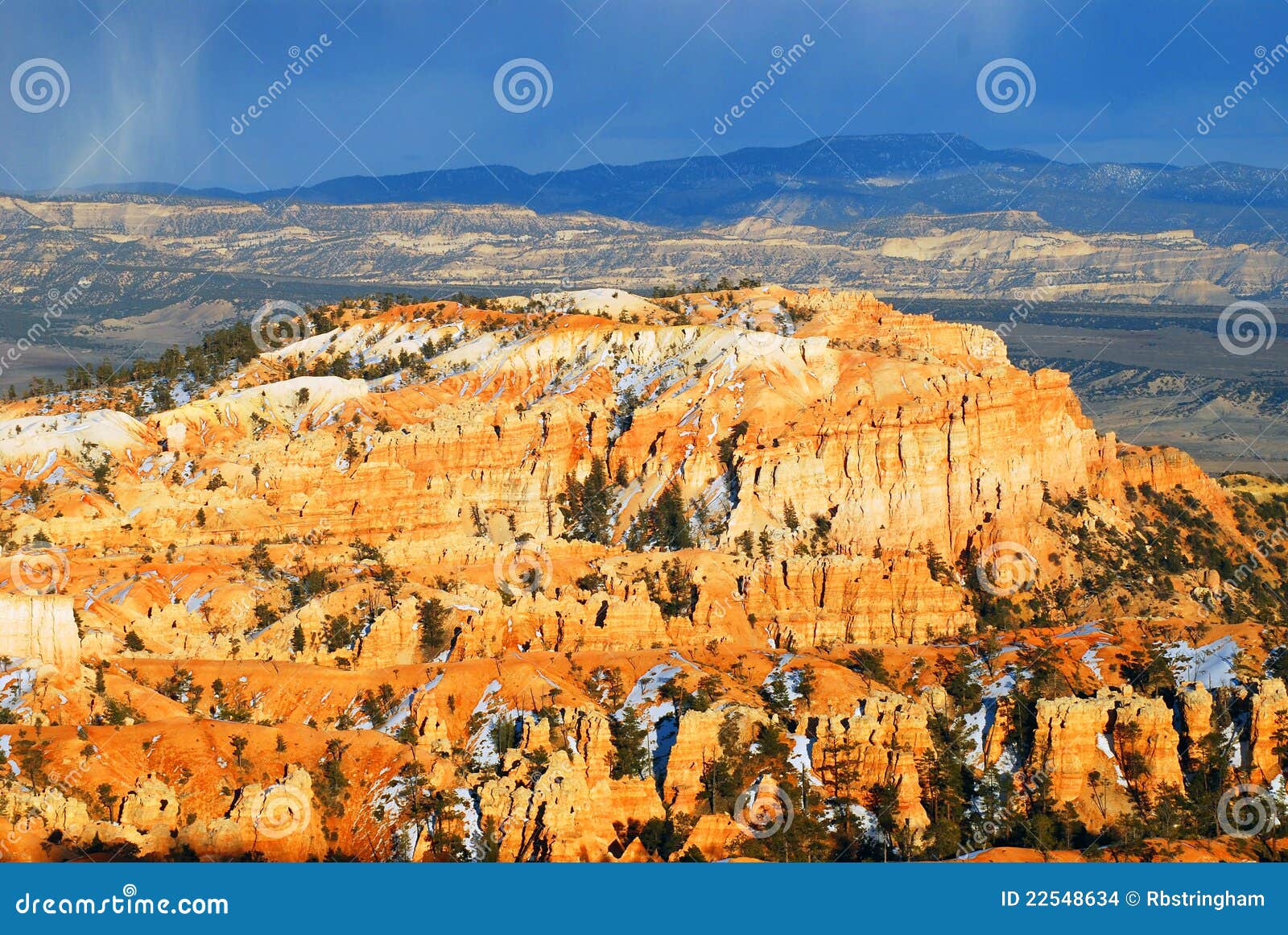 Southwestern Red Rock stock photo. Image of winter, beauty - 22548634