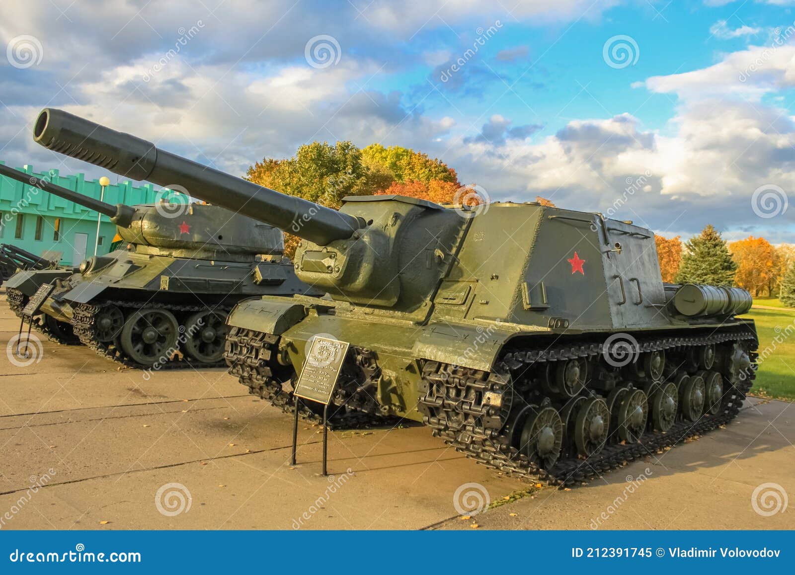 Soviet Heavy Long-range Cannon During World War II Editorial Image ...