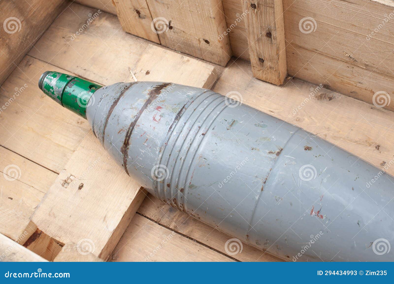 Soviet or Russian 120 Mm Mortar Round in Army Crate Stock Image - Image ... Soviet or Russian 120 Mm Mortar Round in Army Crate Stock Image - Image ...