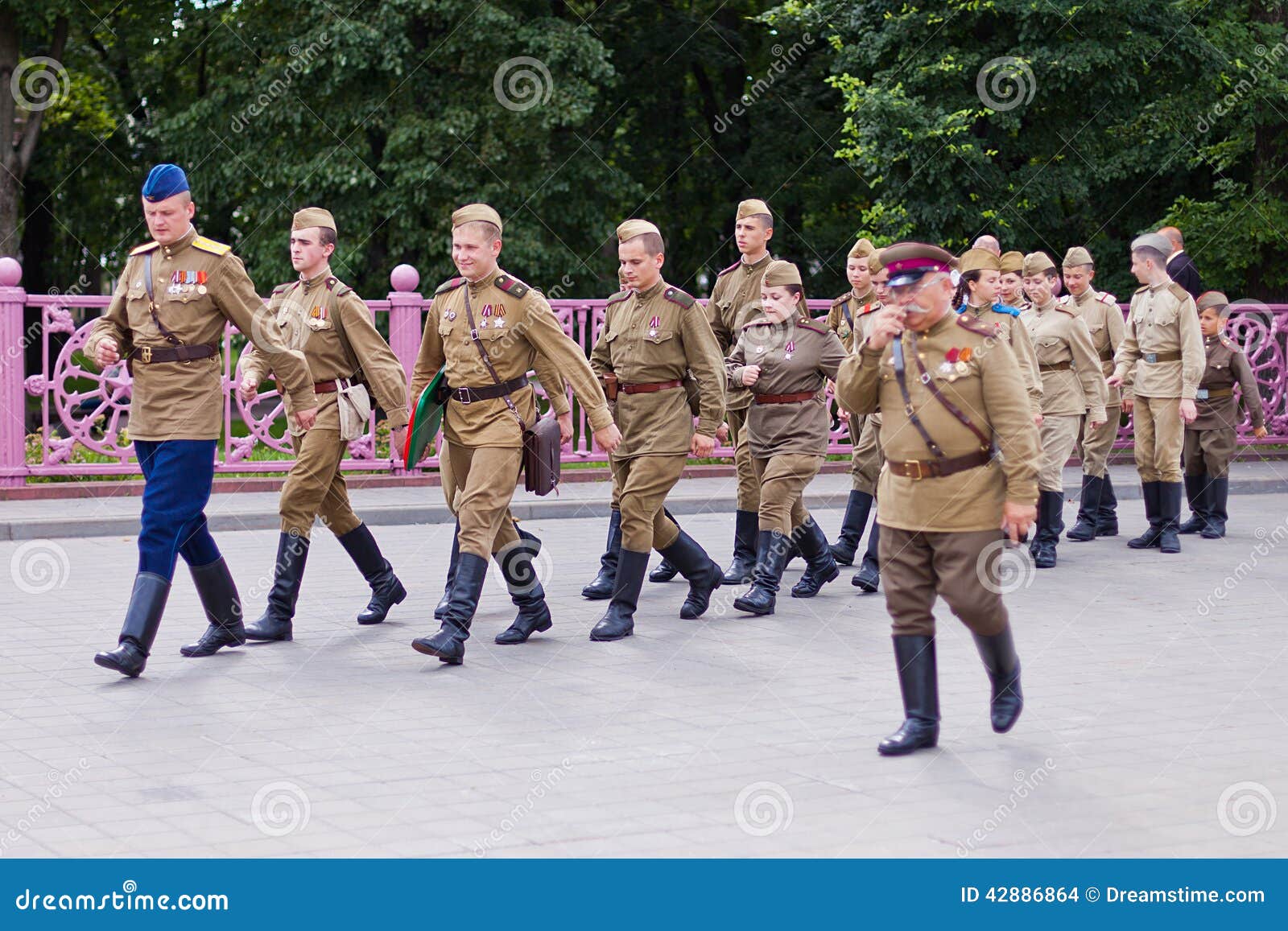 Soviet soldiers editorial stock image. Image of armed - 42886864