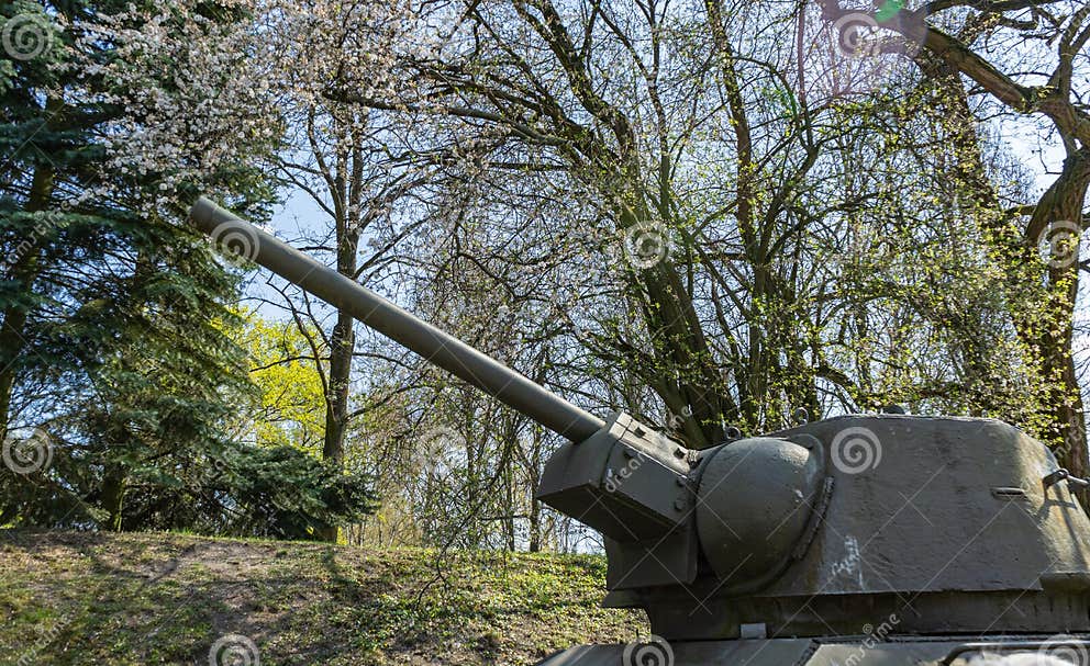 Soviet T34 Tank Under Blue Sky. Stock Photo - Image of memory, world ...