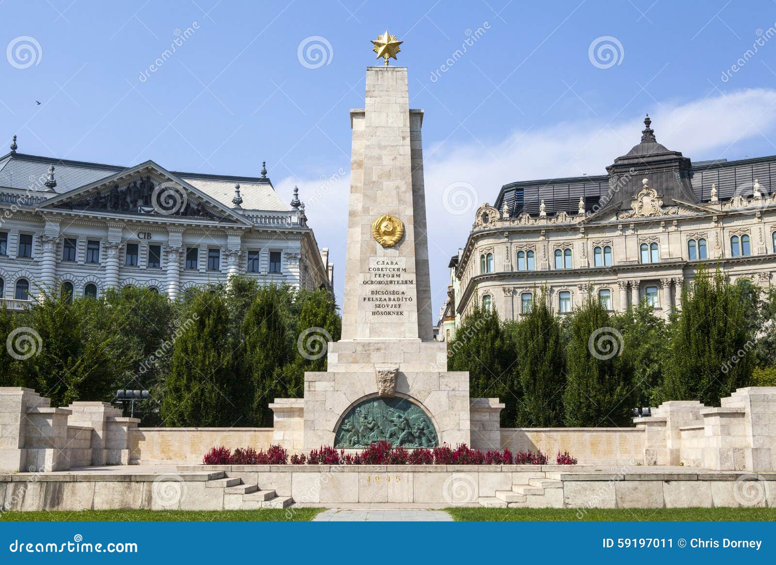 Soviet War Memorial in Budapest Stock Image - Image of hungary, iconic ...