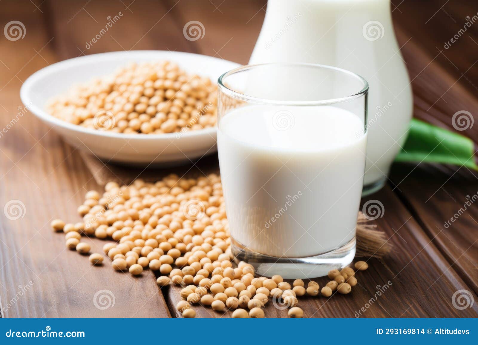 Soy-allergy Warning on a Food Package Stock Illustration - Illustration ...