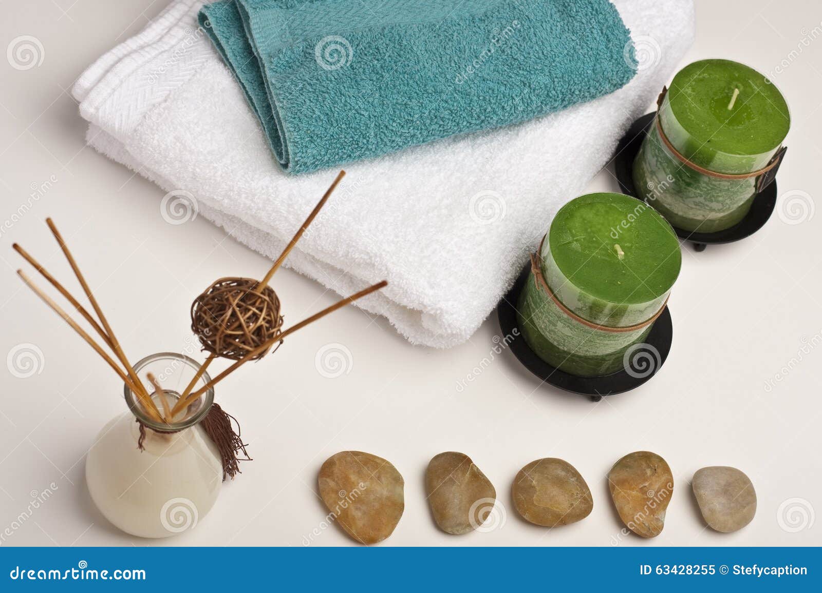 Spa Candles, Fragrance and Towels Stock Image - Image of preservation ...