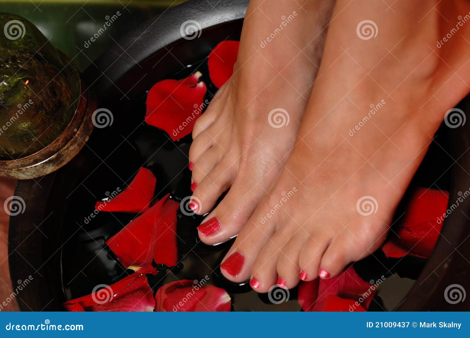 Spa Pedicure stock image. Image of rose, barefoot, floral - 21009437