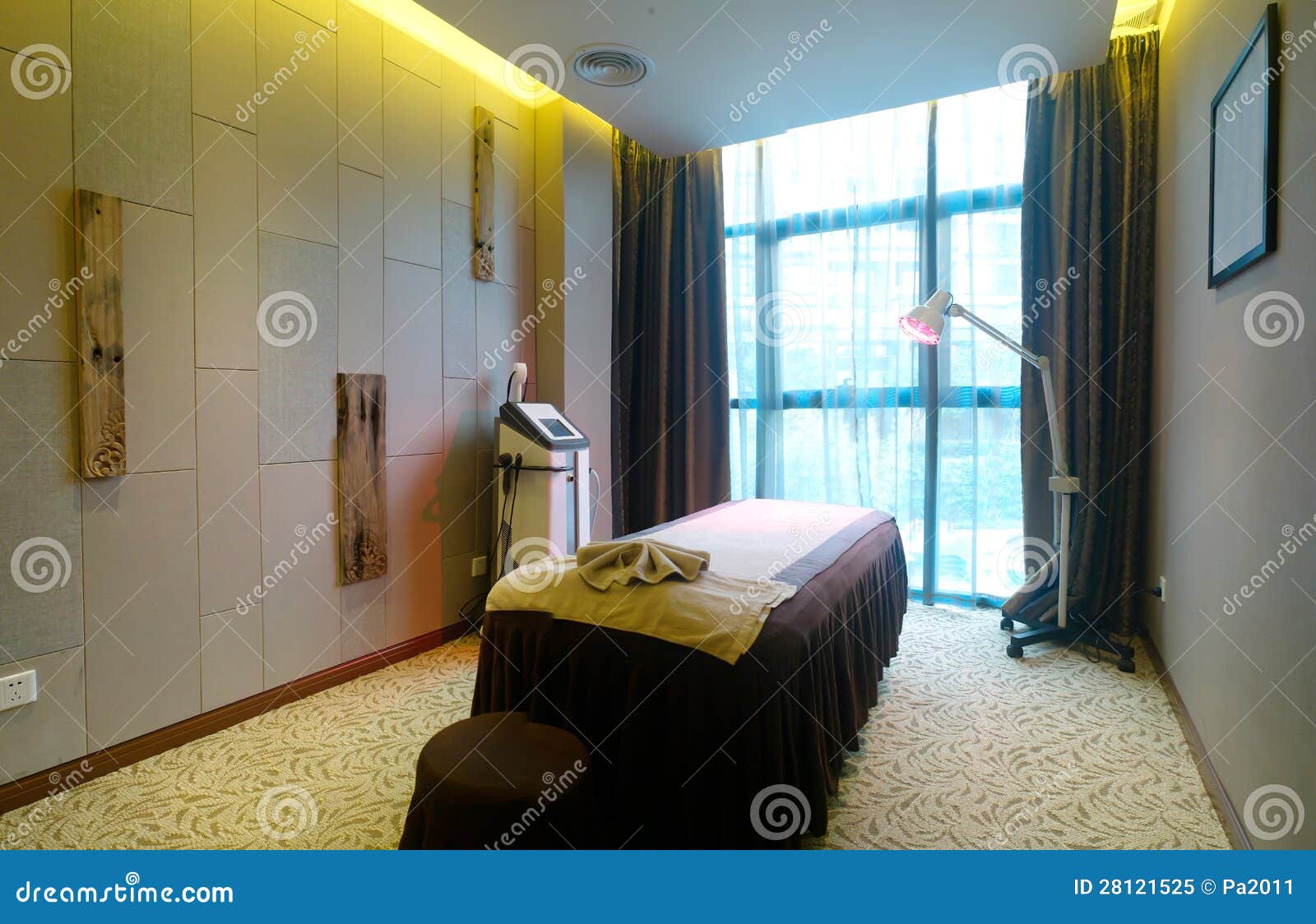 Spa Room With Massage Bed. Stylish Room Interior & Massage Mattress In ...
