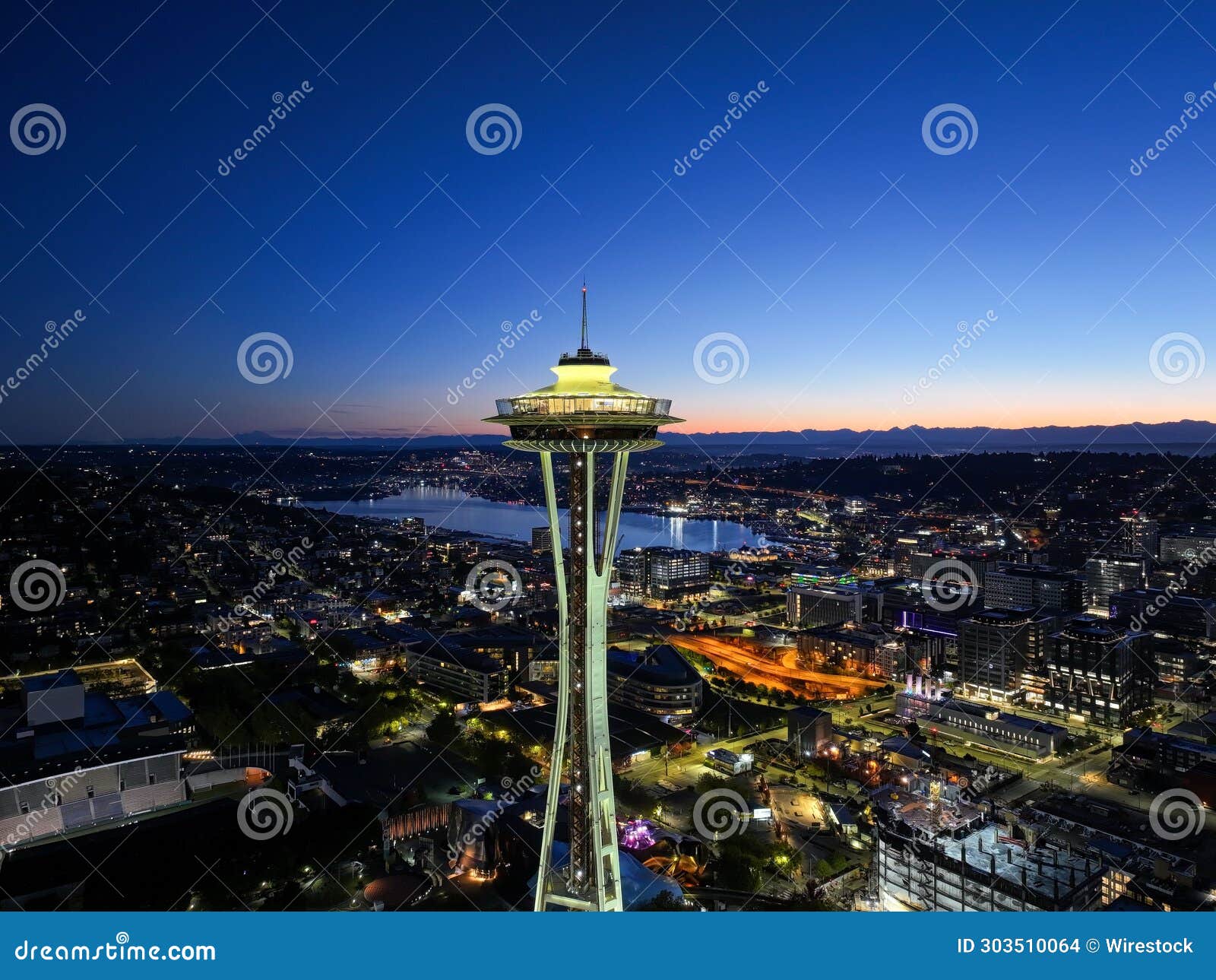 Space Needle View with Gas Works Editorial Stock Image - Image of ...