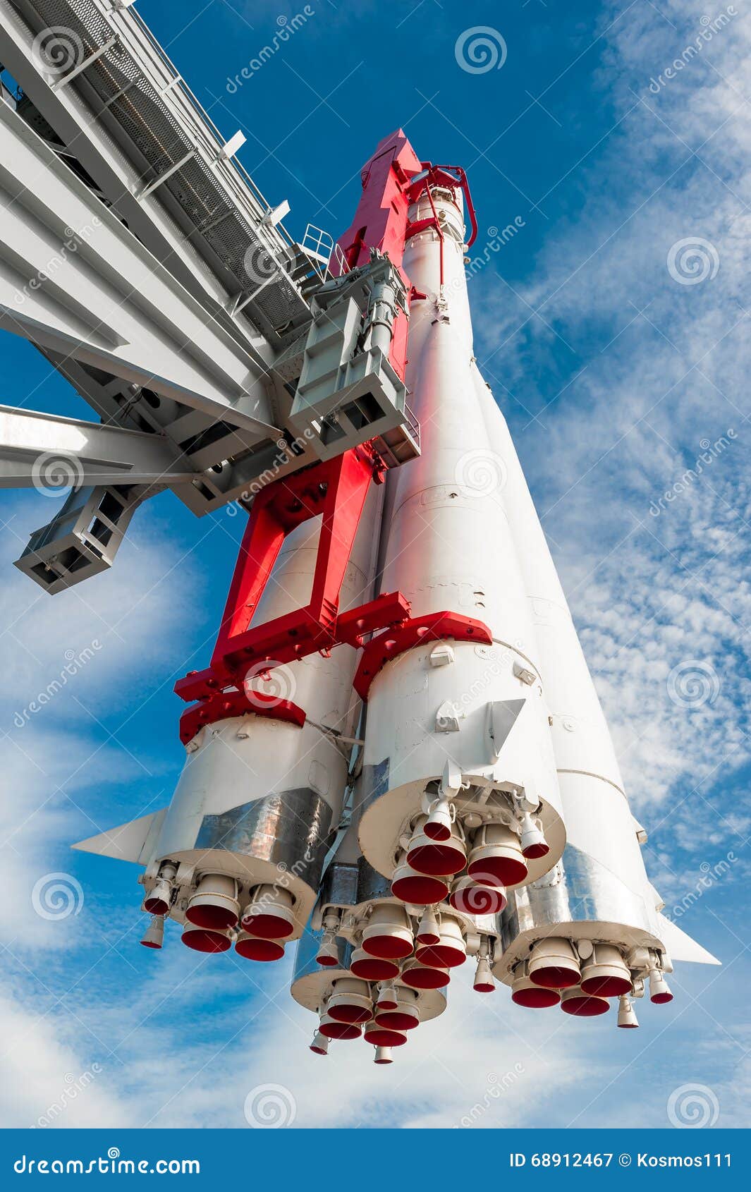 Space Rocket on the Launch Pad Stock Image - Image of cloud, progress ...