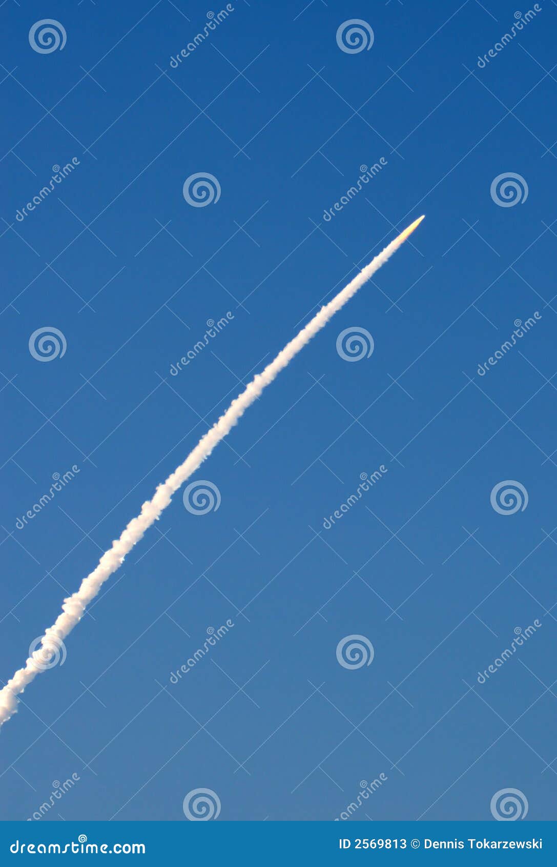 Space Shuttle Launch STS117 Editorial Stock Photo - Image of thrust ...