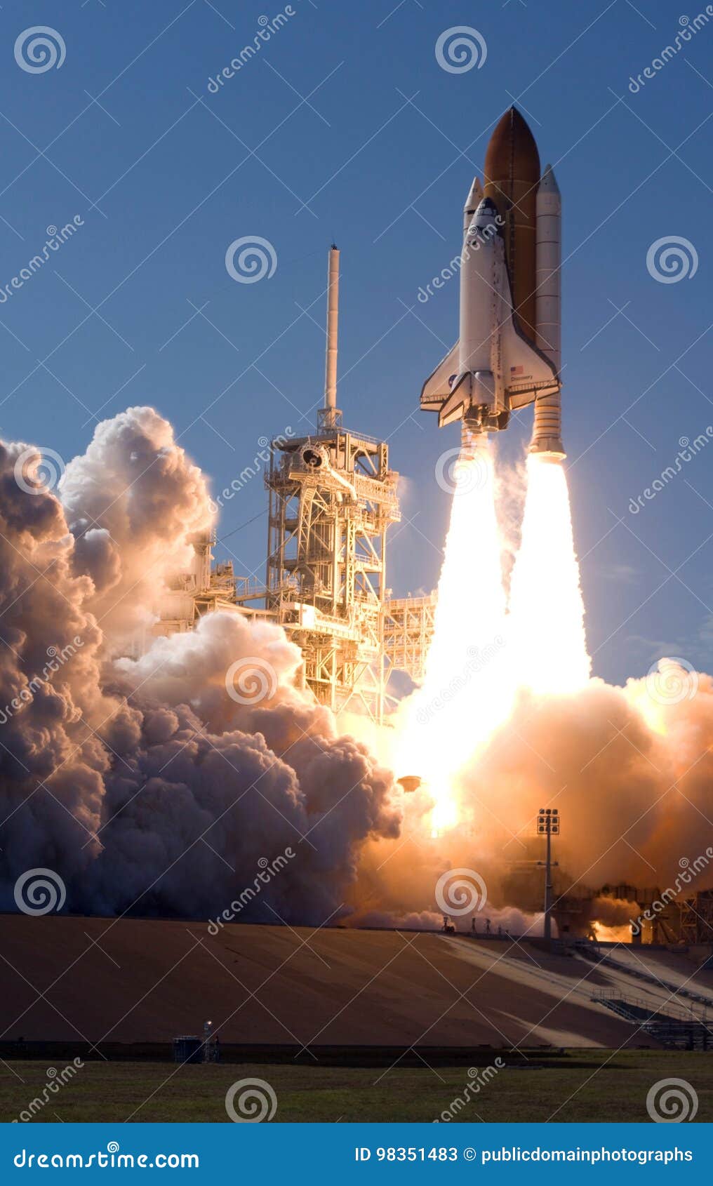Space Shuttle Start And Take Off Picture. Image: 98351483