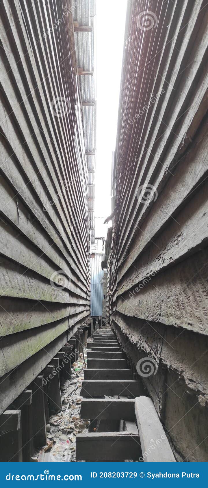 A Space between Two Houses stock image. Image of wing - 208203729