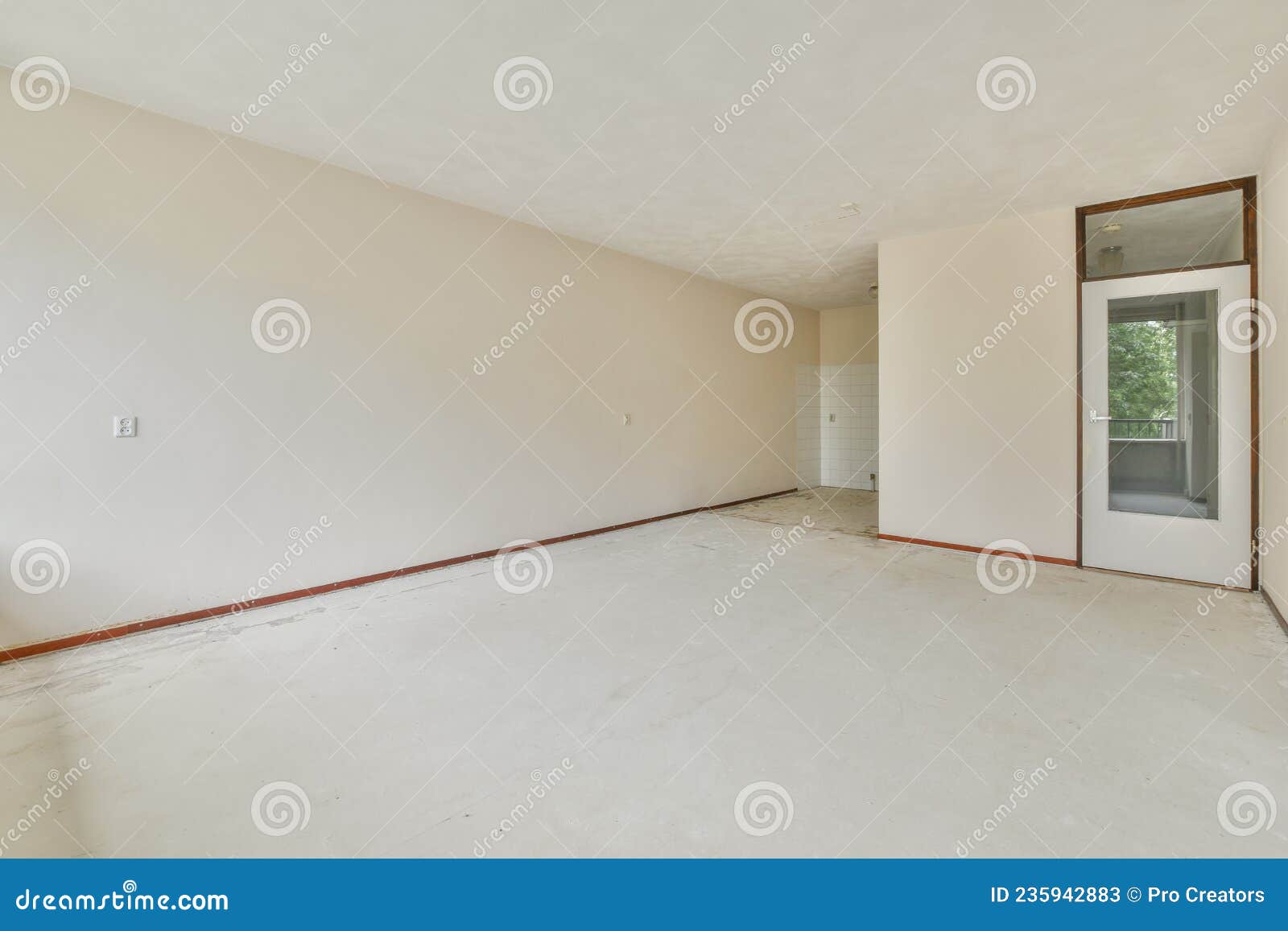 Spacious empty room stock image. Image of spacious, architectural ...