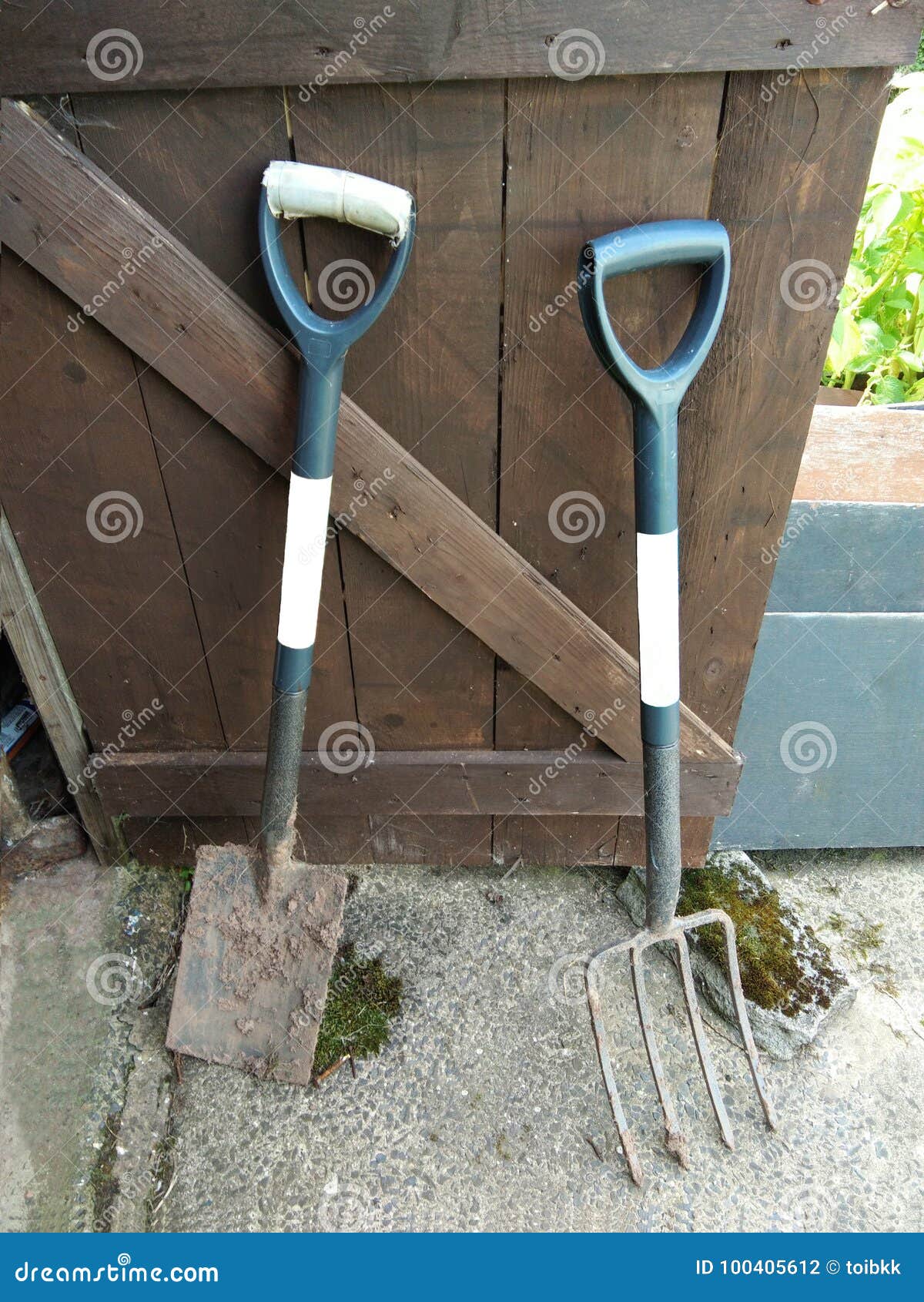 Spade and digging fork stock photo. Image of dirty, floor - 100405612