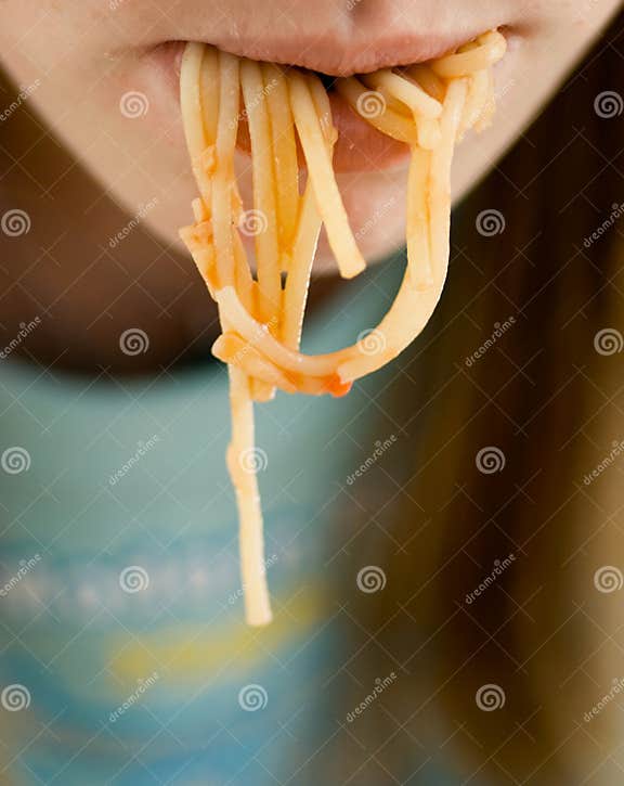 Spaghetti stock image. Image of diet, spaghetti, foodstuff - 2633933