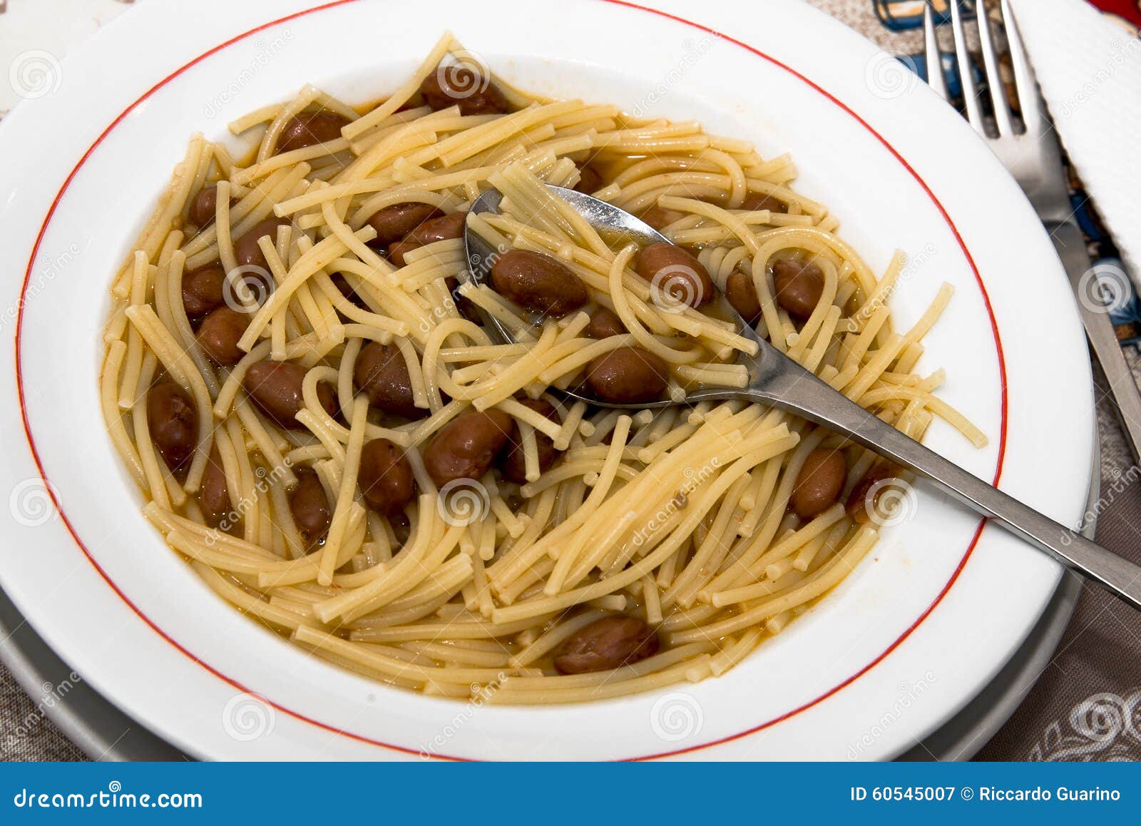 Spaghetti and beans stock image. Image of italian, broken - 60545007