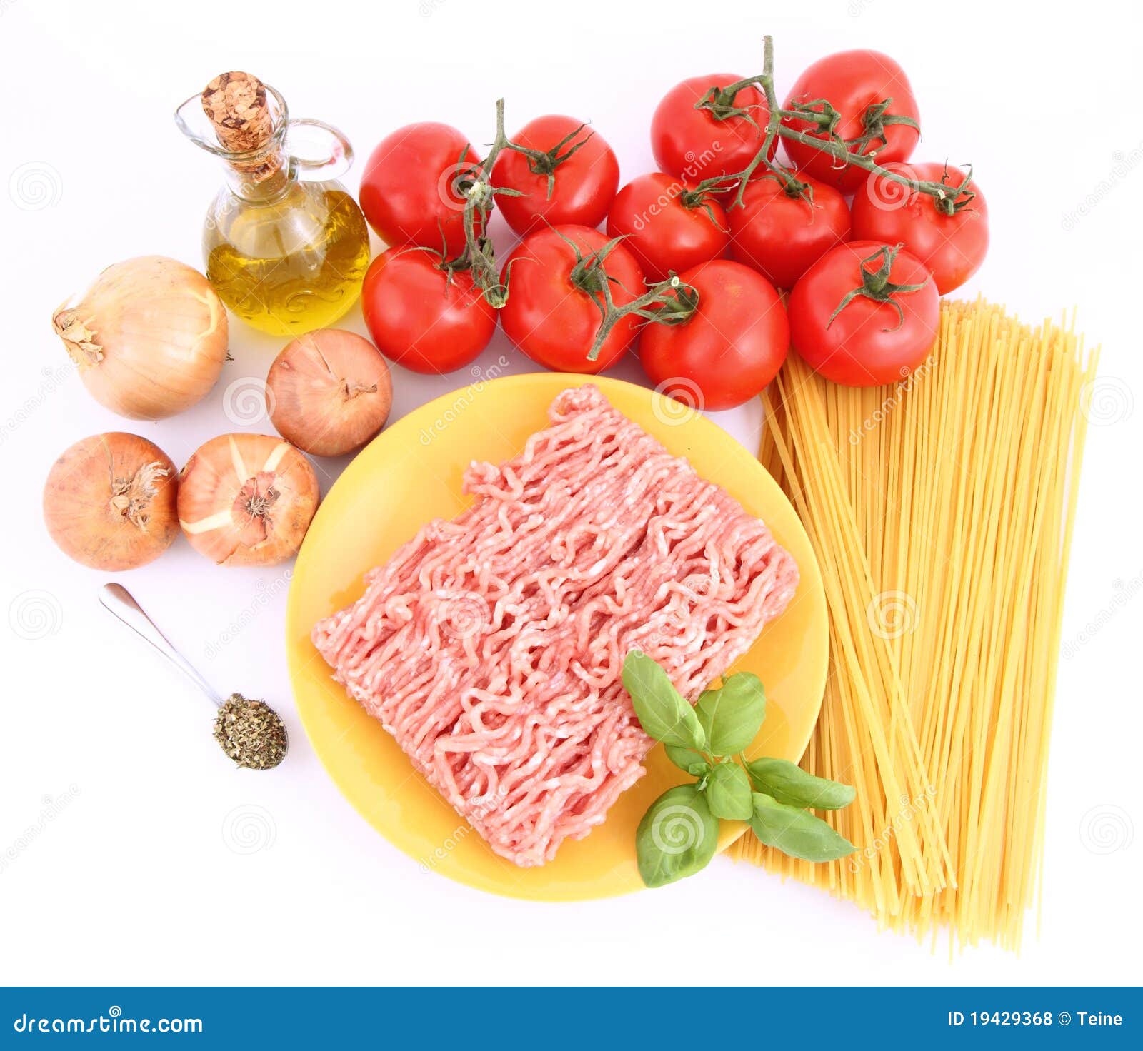 Spaghetti Bolognese Ingredients Stock Photo - Image of basil, italy ...
