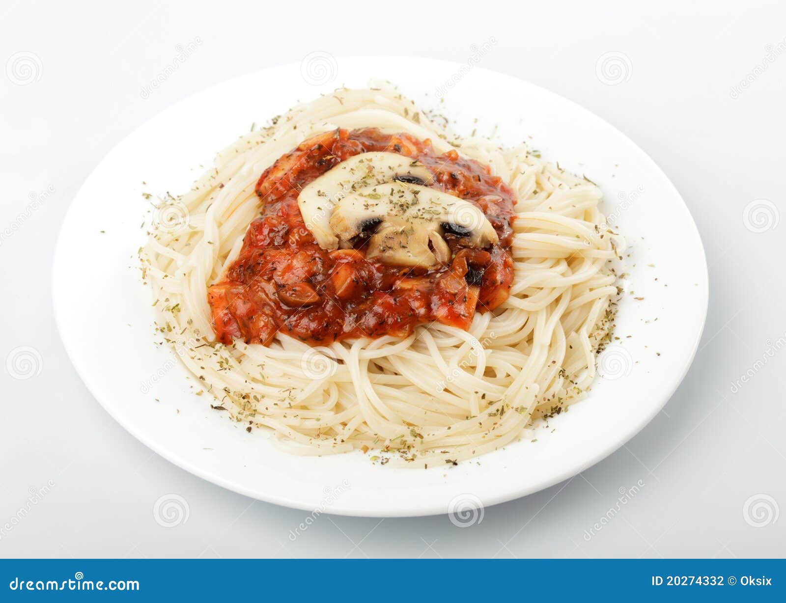 Spaghetti and champignons stock photo. Image of plate - 20274332
